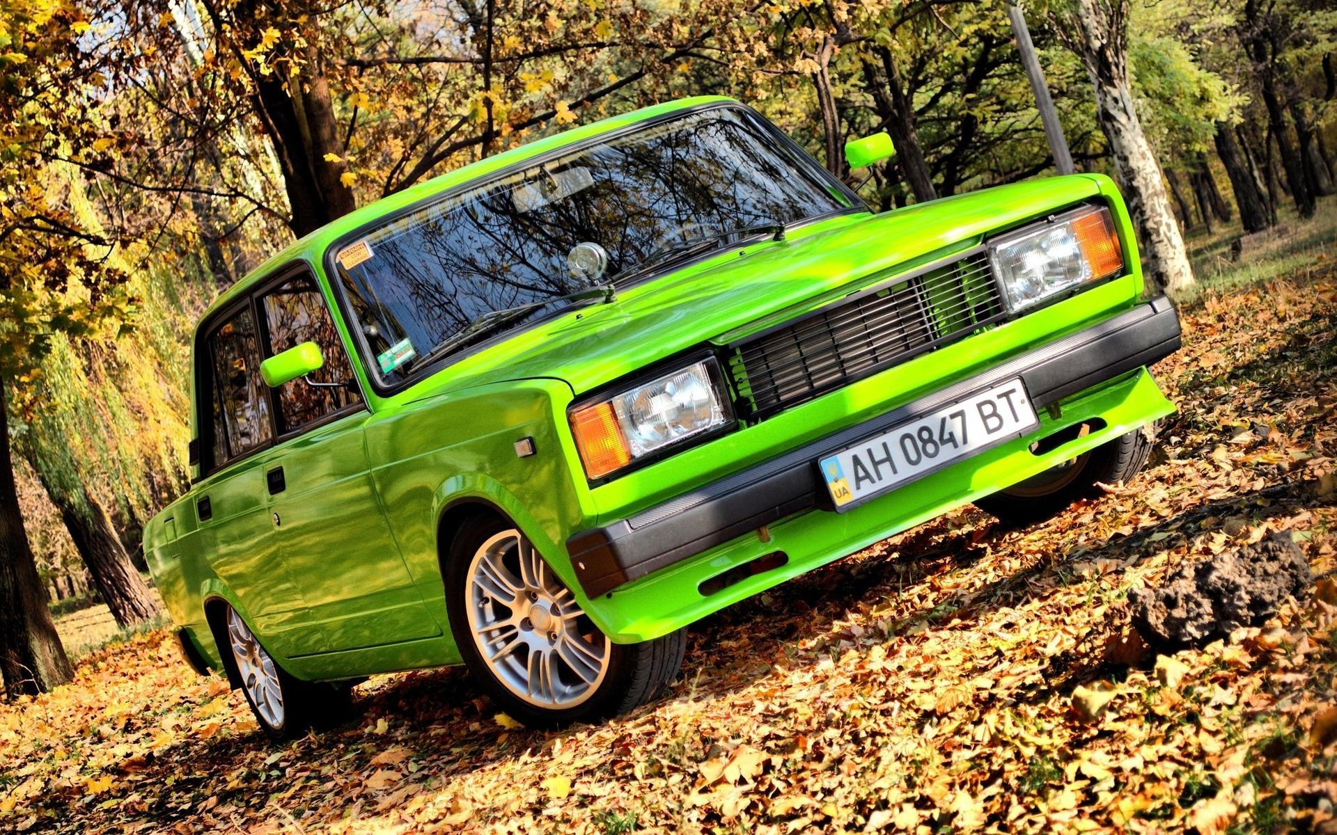 Lada Car Wallpapers - Top Free Lada Car Backgrounds - WallpaperAccess
