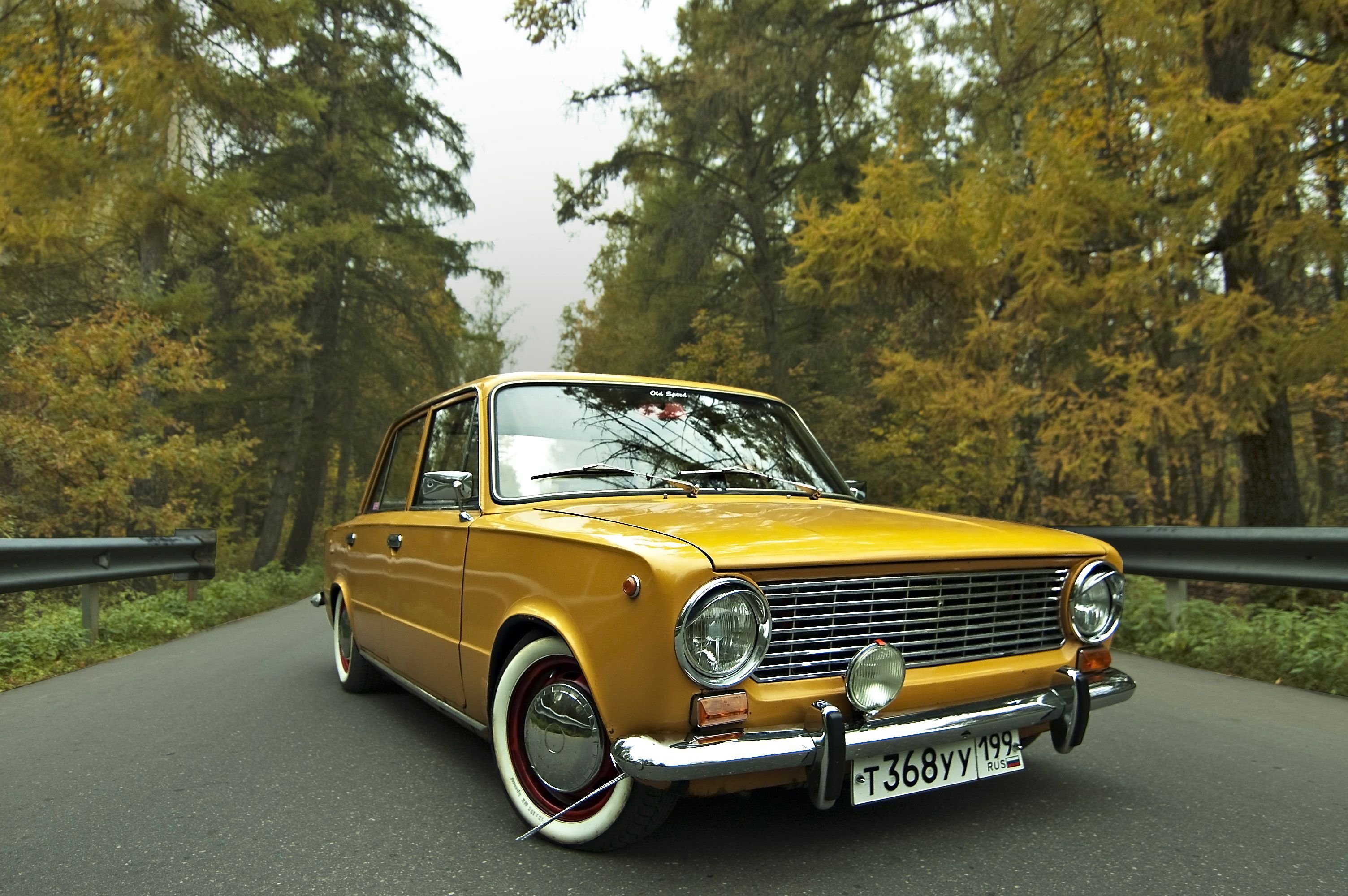 Lada Car Wallpapers - Top Free Lada Car Backgrounds - WallpaperAccess