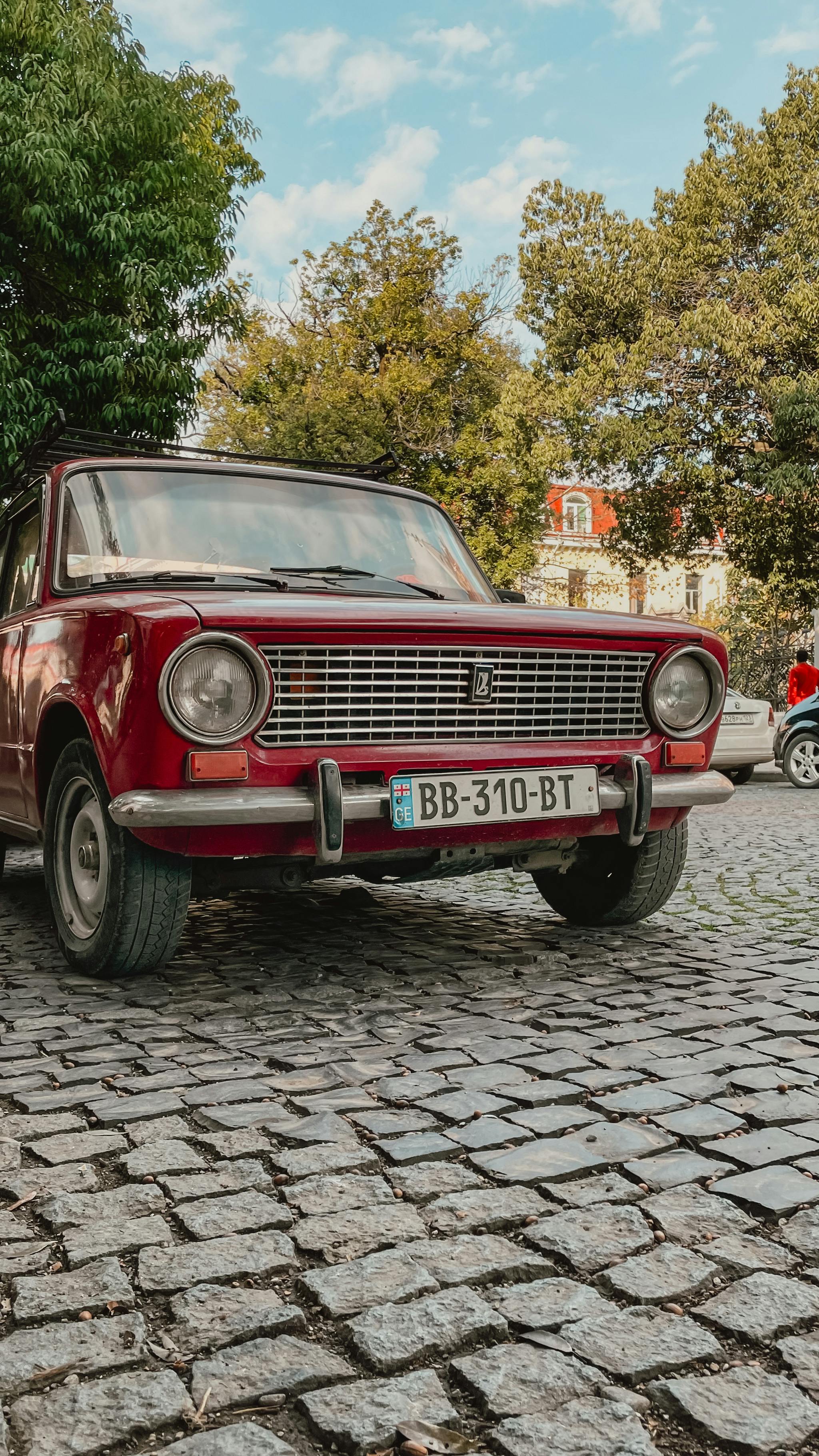 Lada Car Wallpapers - Top Free Lada Car Backgrounds - WallpaperAccess