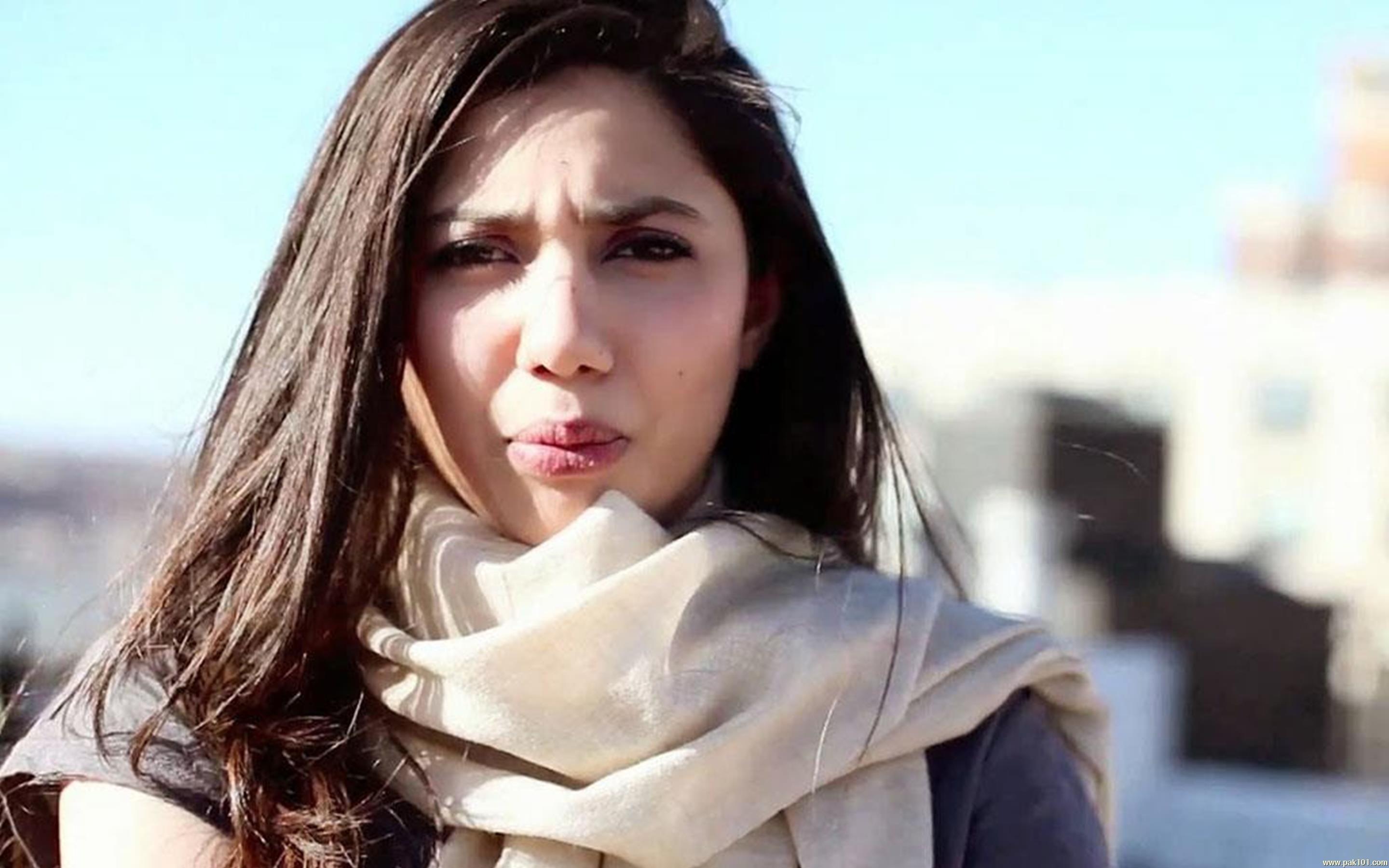 Mahira Khan Wallpapers - Top Free Mahira Khan Backgrounds - WallpaperAccess