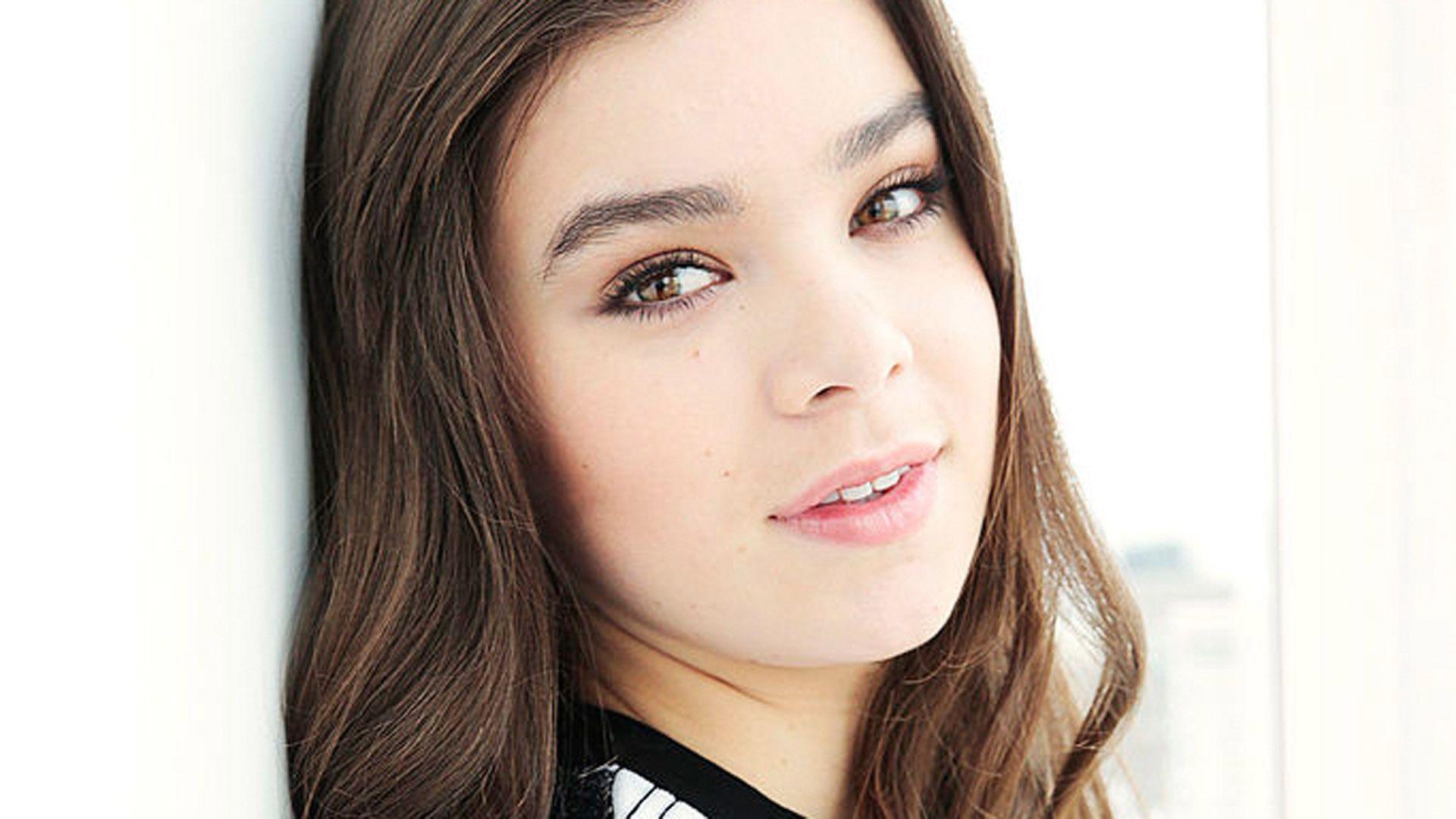 Hailee Steinfeld Desktop Wallpapers - Top Free Hailee Steinfeld Desktop ...
