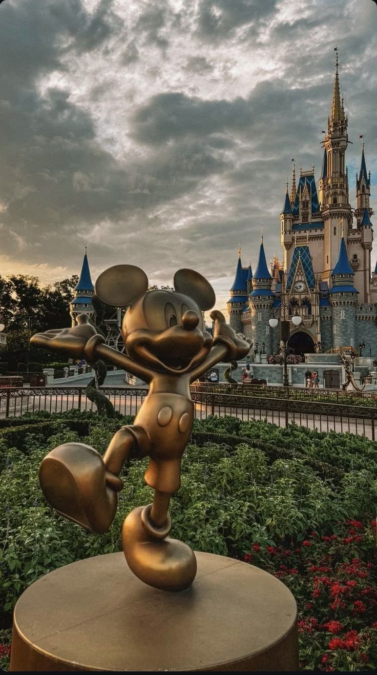 Mickey Park Wallpapers - Top Free Mickey Park Backgrounds - WallpaperAccess