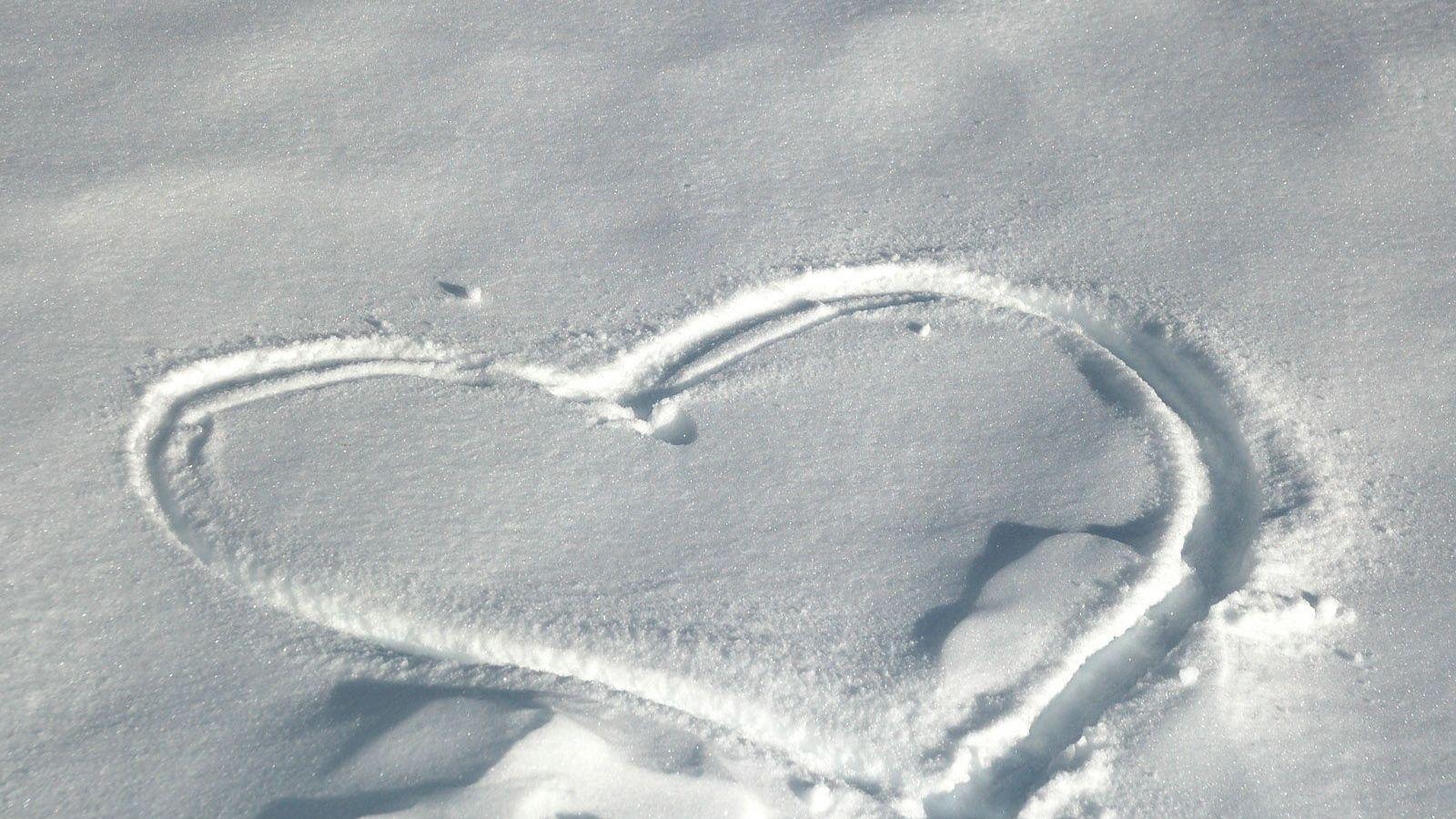 Snow Heart Wallpapers - Top Free Snow Heart Backgrounds - WallpaperAccess