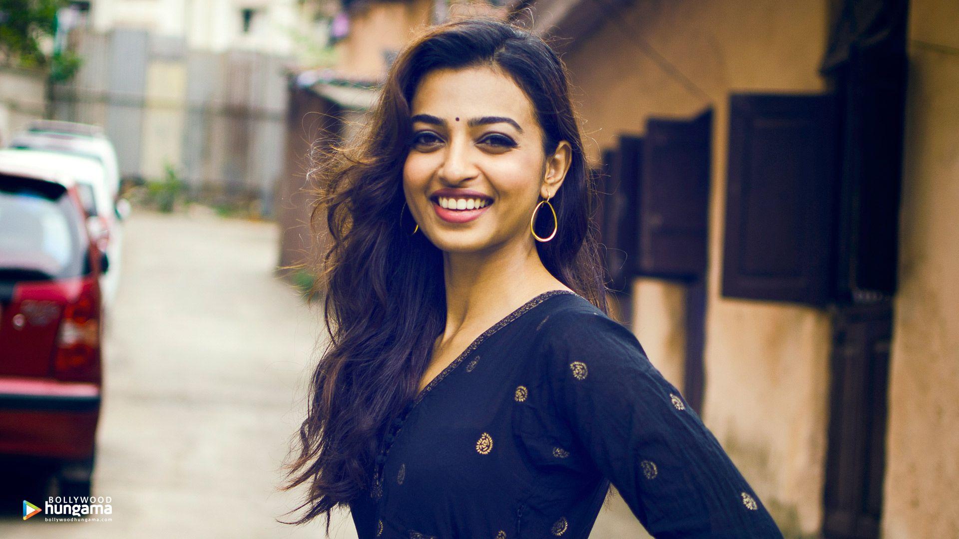 Radhika Apte Wallpapers - Top Free Radhika Apte Backgrounds ...