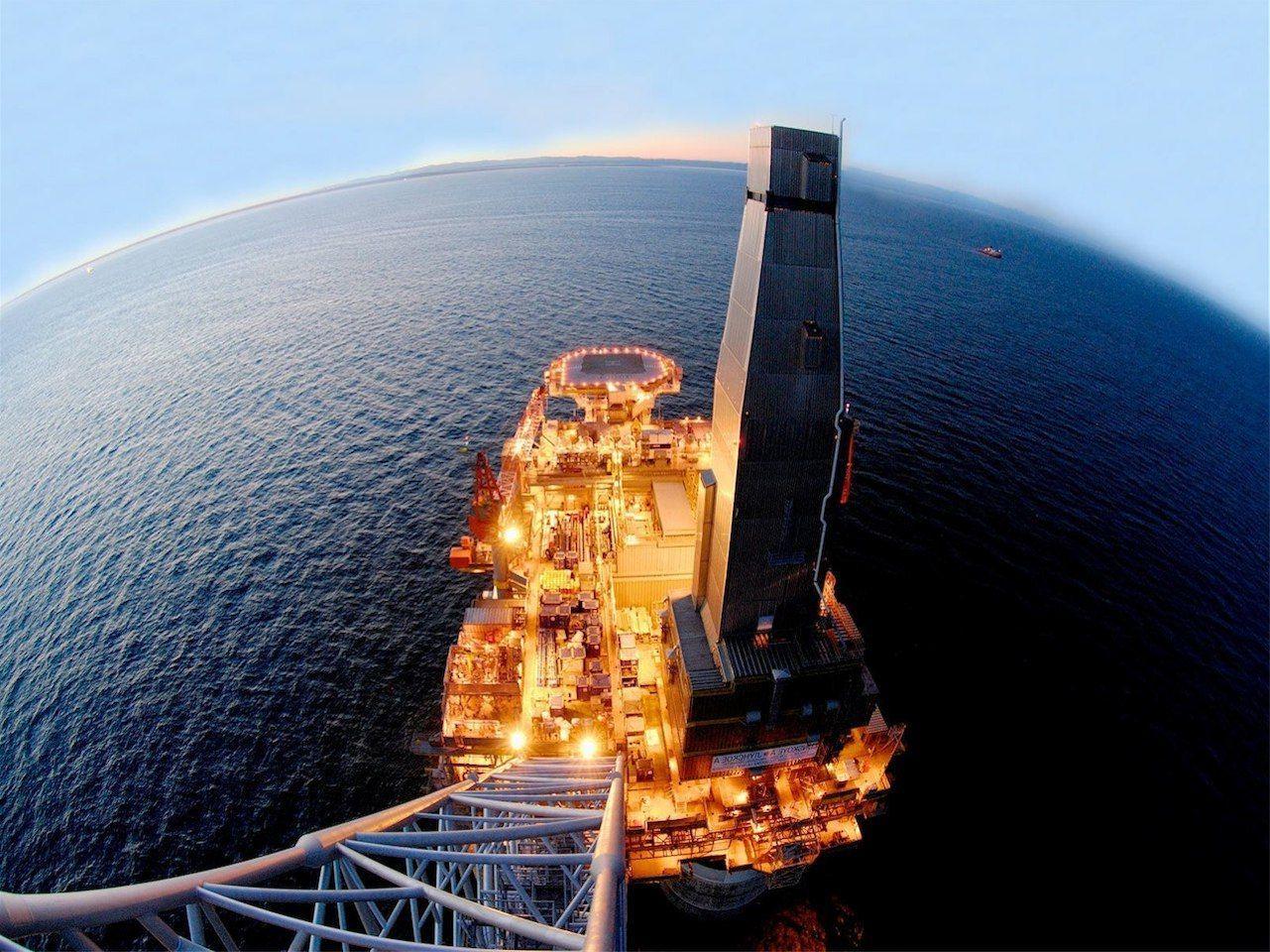 Petroleum Wallpapers - Top Free Petroleum Backgrounds - WallpaperAccess