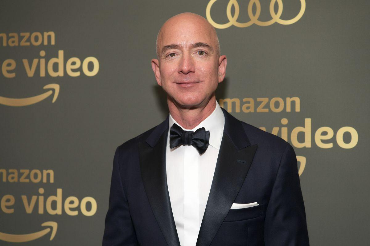 Jeff Bezos Wallpapers - Top Free Jeff Bezos Backgrounds - WallpaperAccess