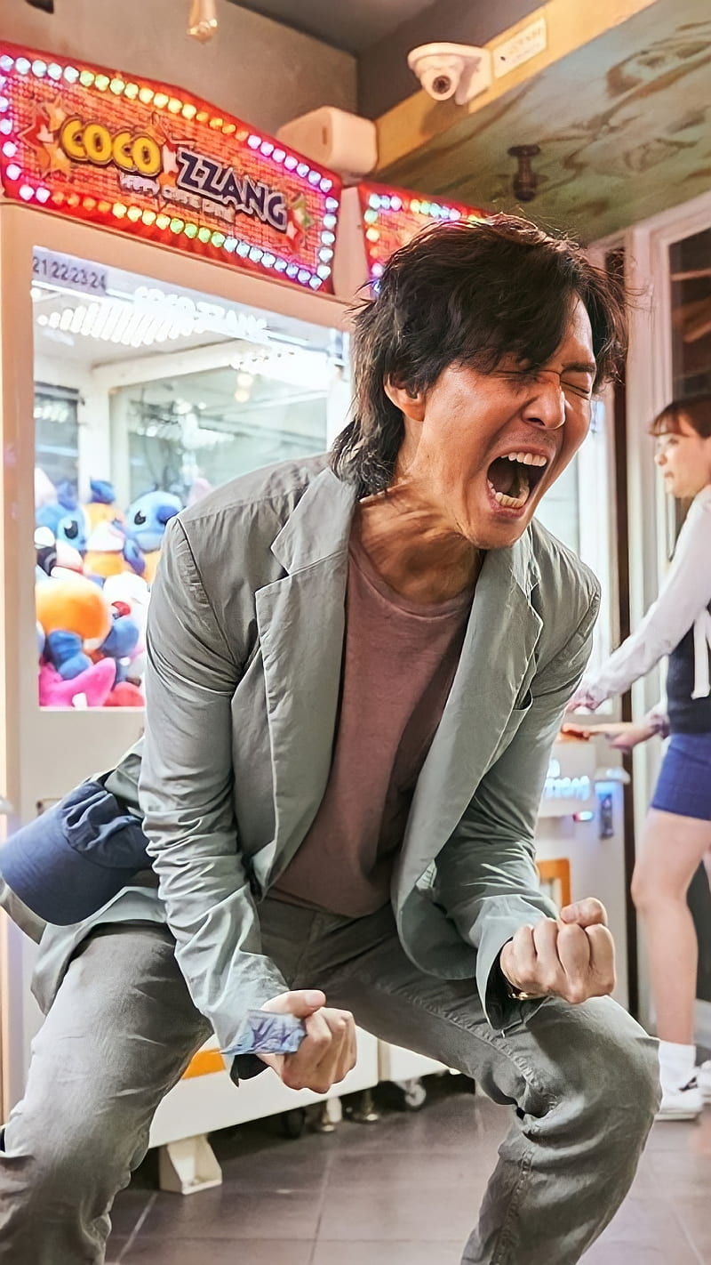 Seong Gi-hun Wallpapers - Top Free Seong Gi-hun Backgrounds ...