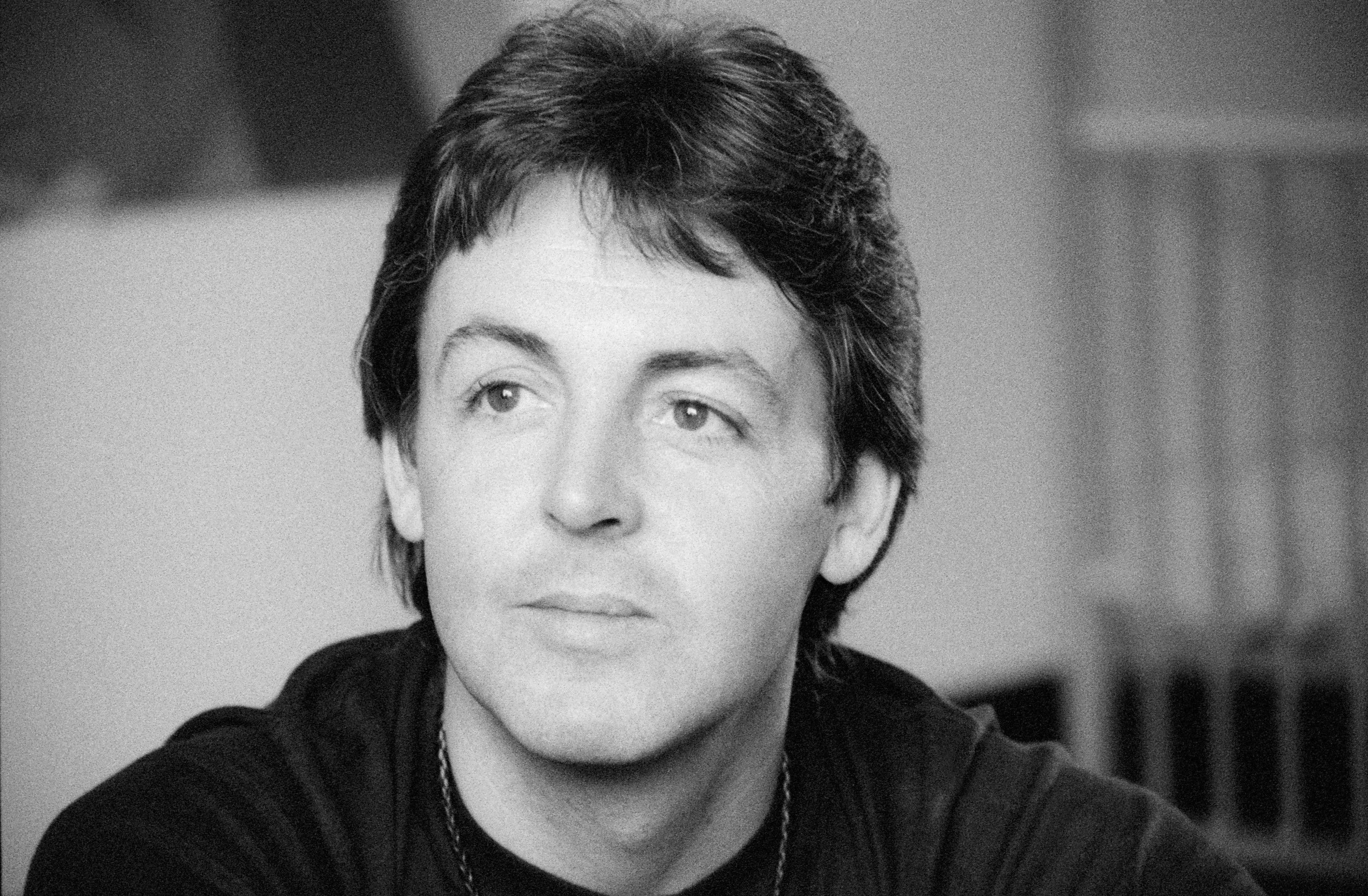 Paul McCartney Wallpapers - Top Free Paul McCartney Backgrounds - WallpaperAccess
