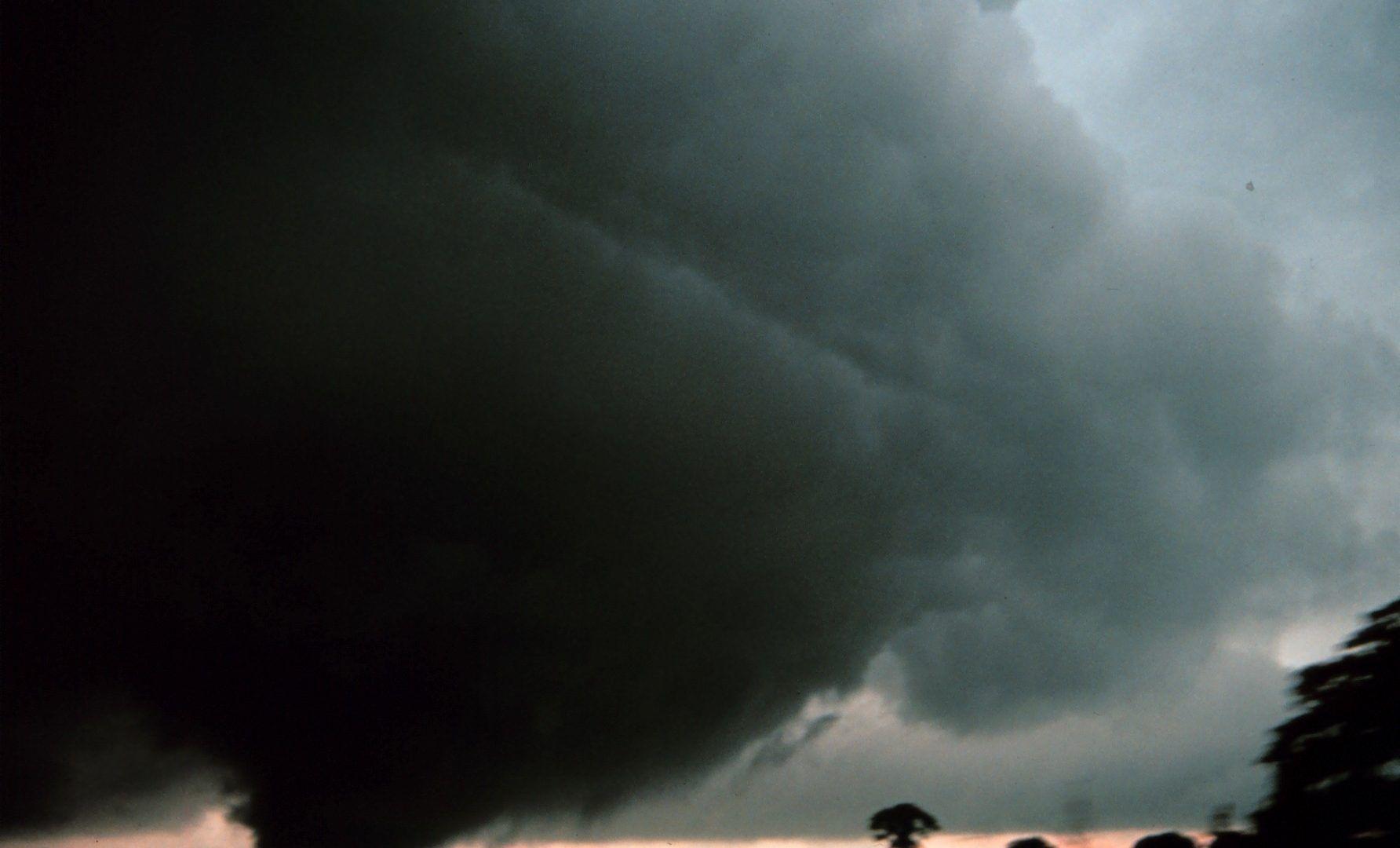 Twister Wallpapers - Top Free Twister Backgrounds - WallpaperAccess