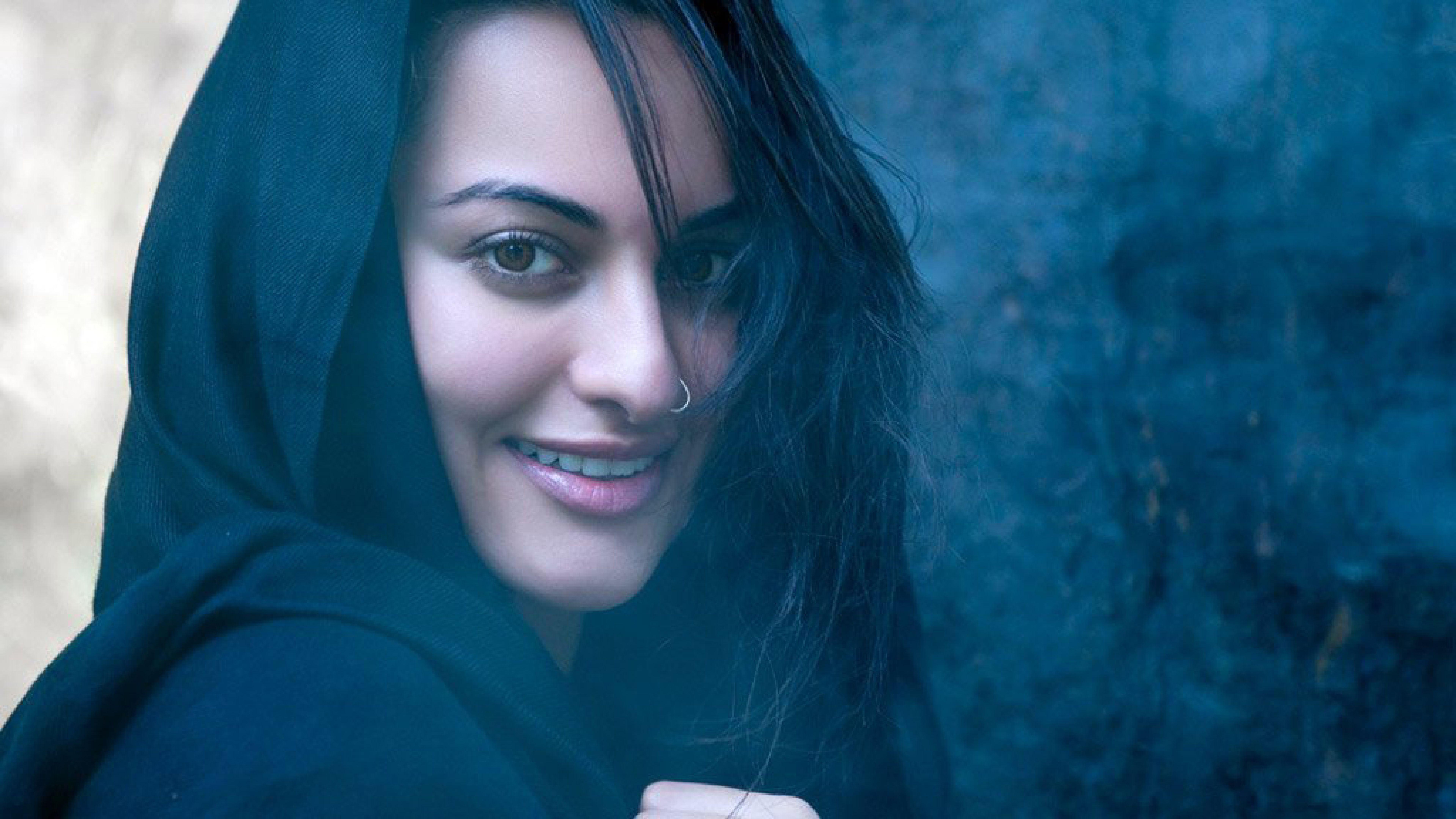 Sonakshi Sinha 4K Wallpapers - Top Free Sonakshi Sinha 4K Backgrounds ...