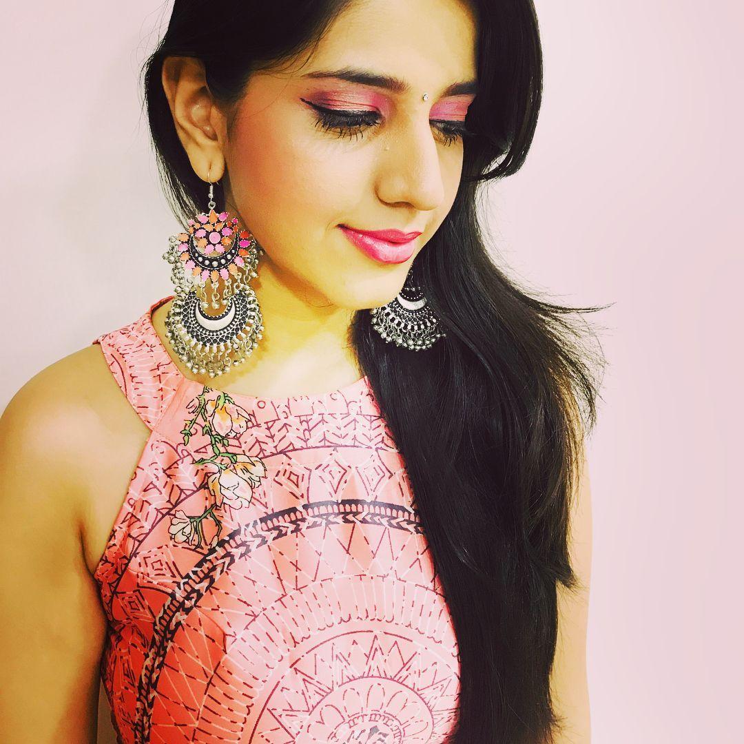 Simran Wallpapers - Top Free Simran Backgrounds - WallpaperAccess