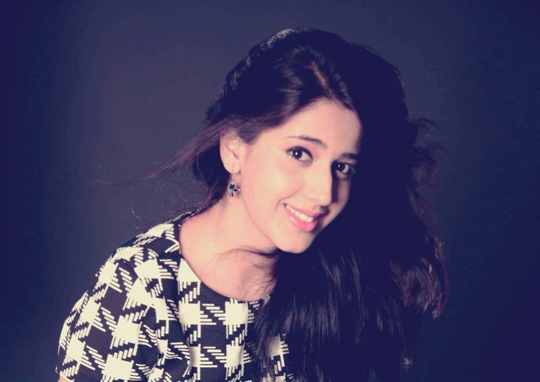 Simran Wallpapers - Top Free Simran Backgrounds - WallpaperAccess