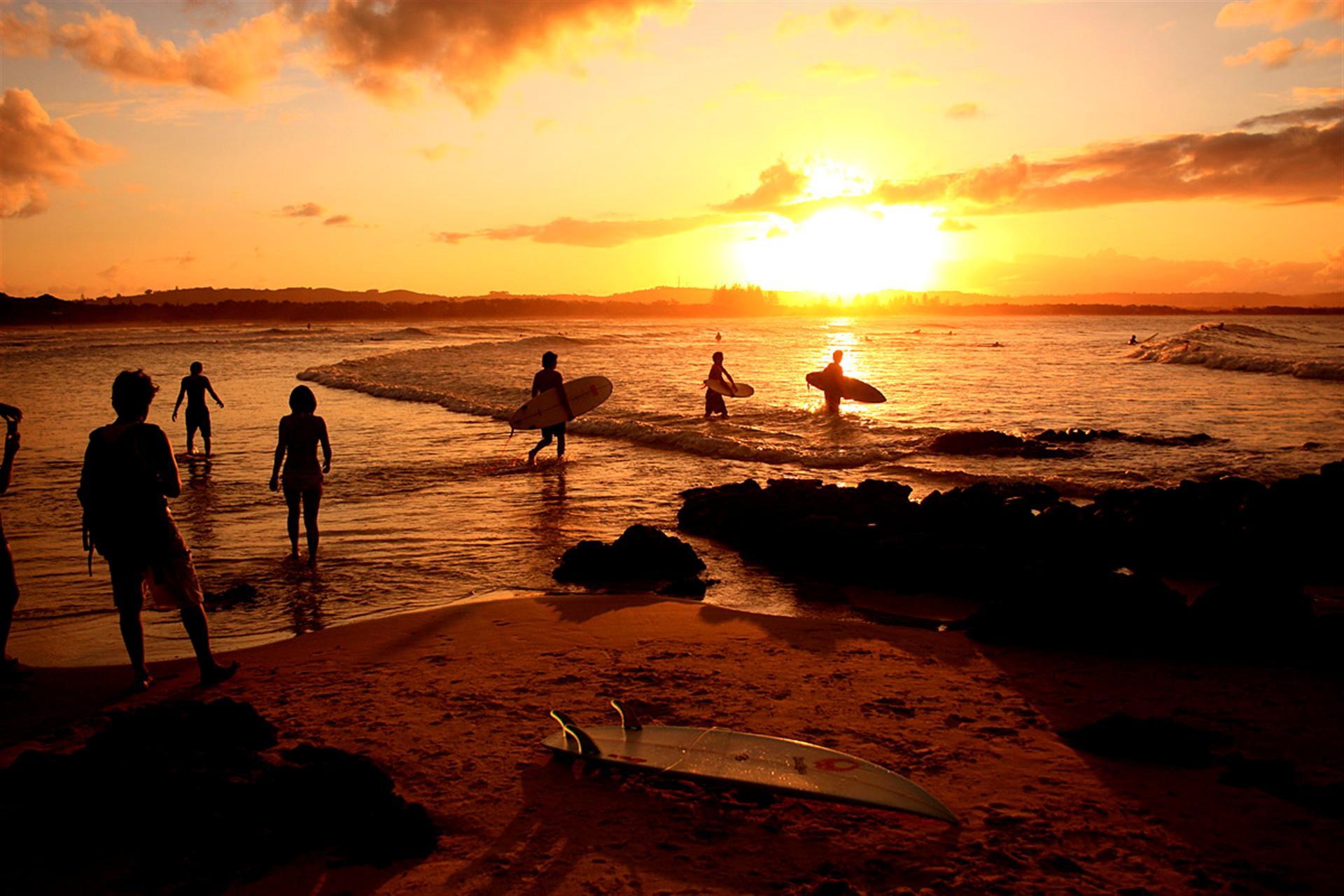 Sunset Beach Surfing Wallpapers - Top Free Sunset Beach Surfing ...