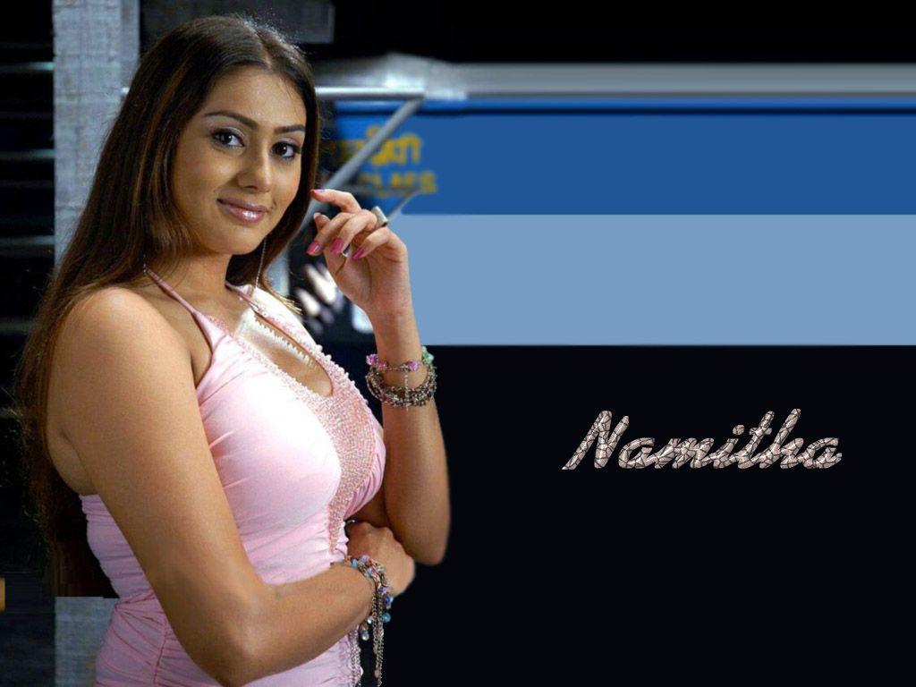Namitha Wallpapers - Top Free Namitha Backgrounds - WallpaperAccess