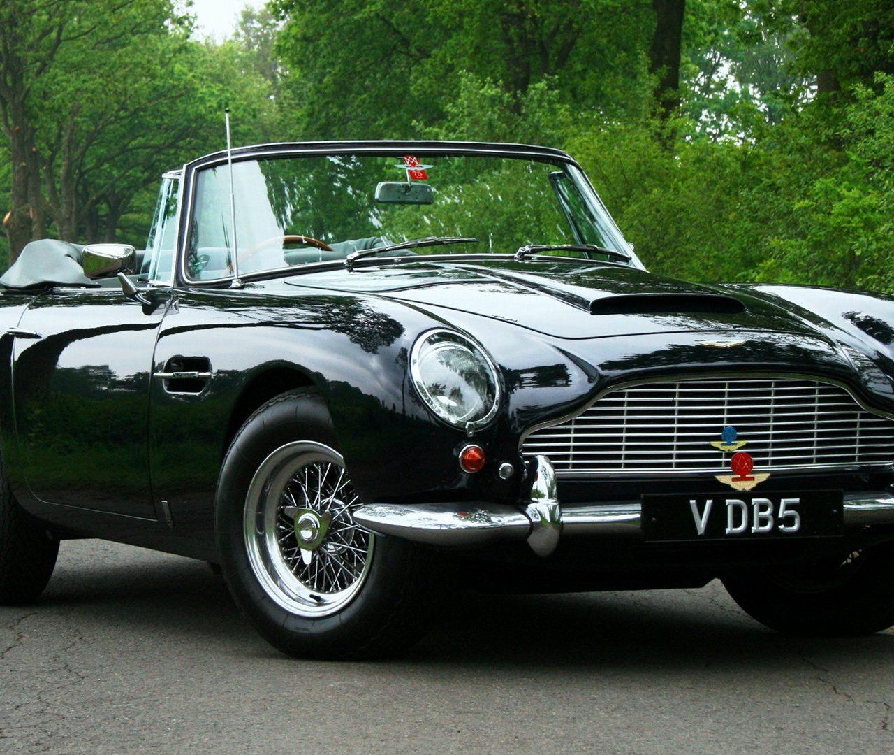 Aston Martin DB5 Wallpapers - Top Free Aston Martin DB5 Backgrounds ...