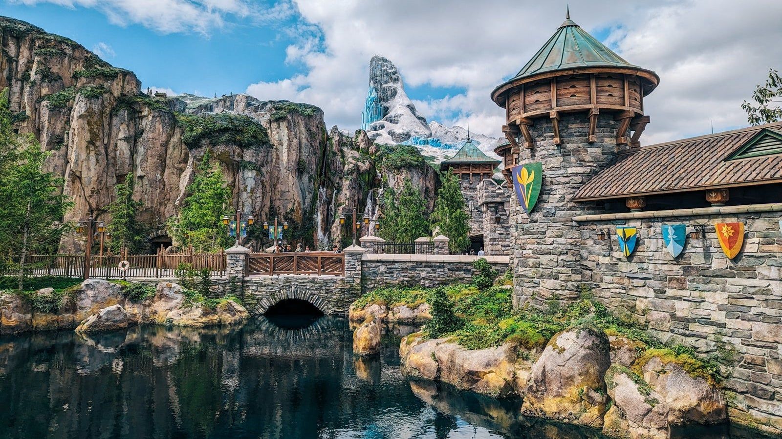 Disney Sea Wallpapers - Top Free Disney Sea Backgrounds - WallpaperAccess