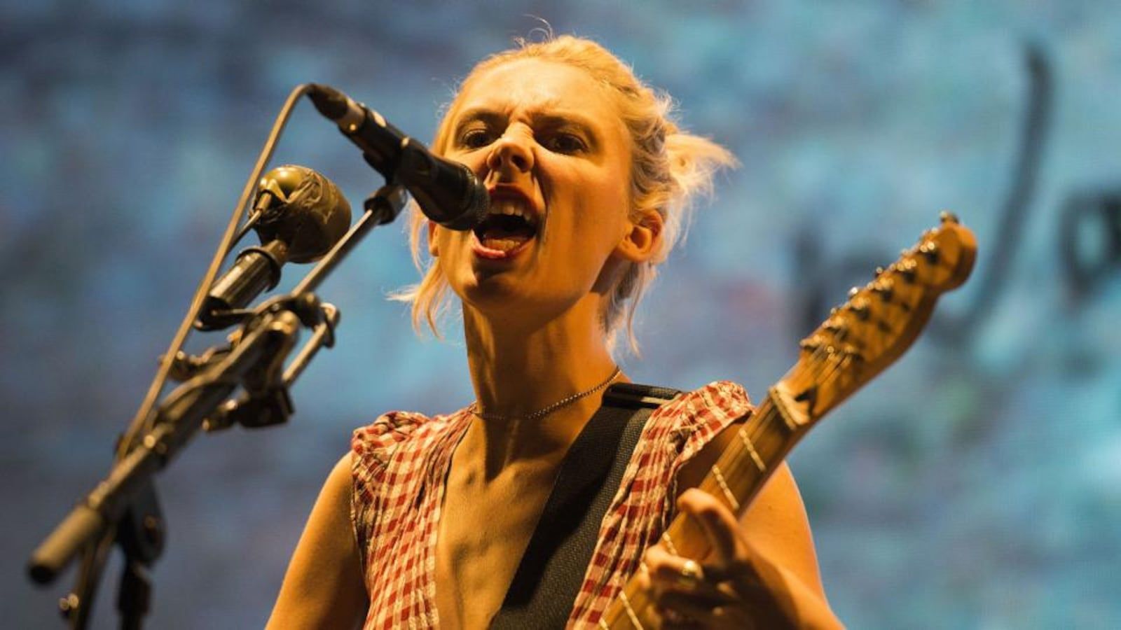 Wolf Alice Wallpapers - Top Free Wolf Alice Backgrounds - WallpaperAccess