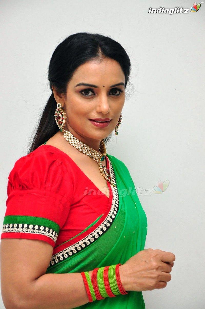 Swetha Menon Wallpapers - Top Free Swetha Menon Backgrounds ...