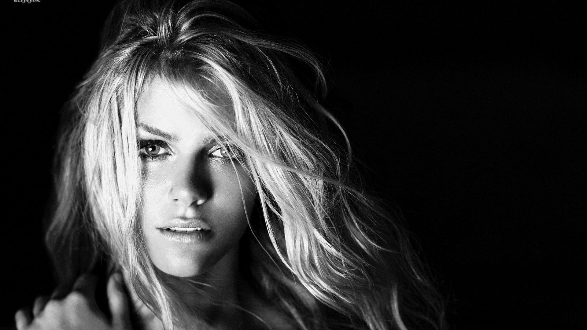 Woman Face Wallpapers - Top Free Woman Face Backgrounds - WallpaperAccess