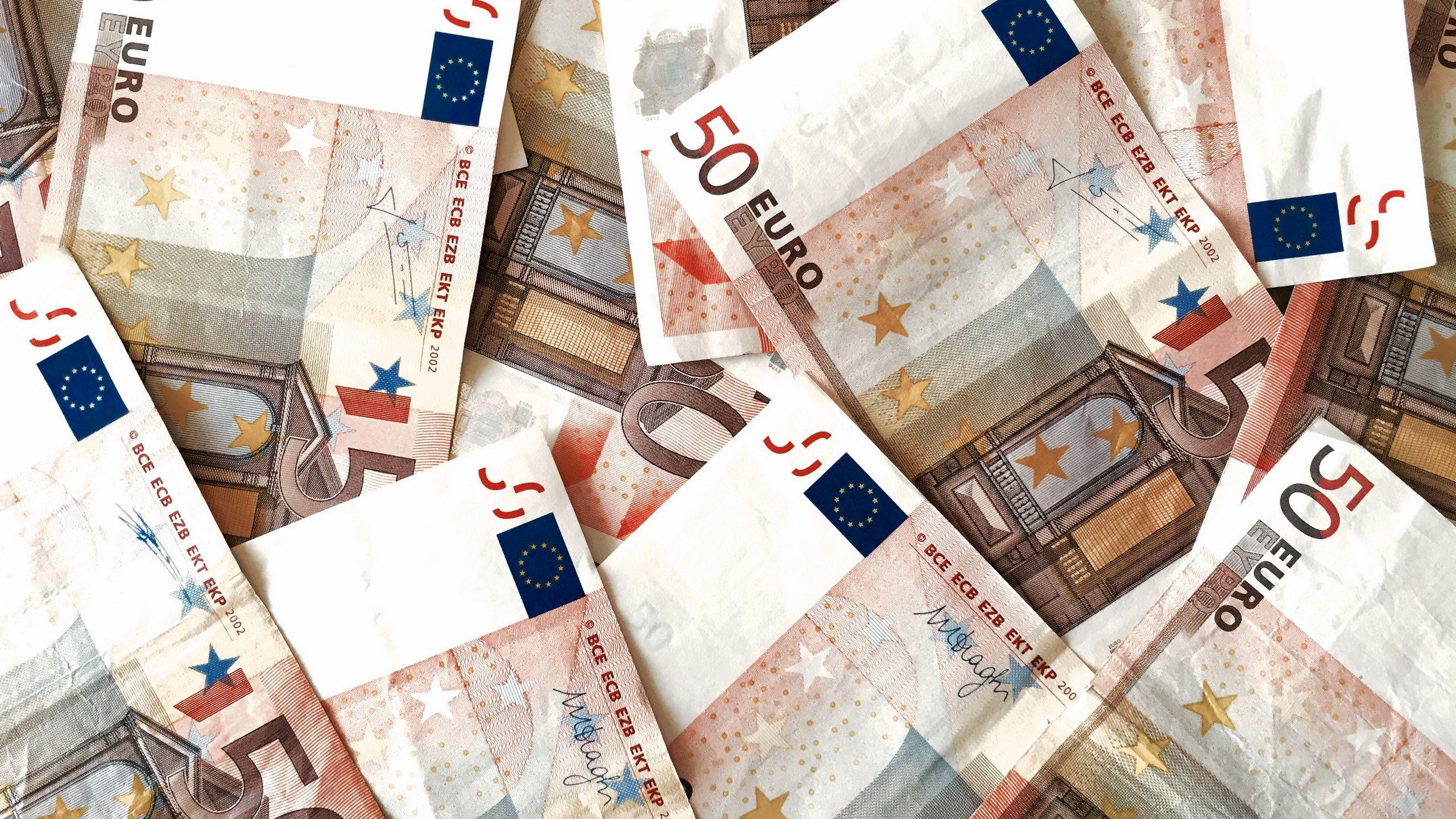Euro Money Wallpapers - Top Free Euro Money Backgrounds - WallpaperAccess