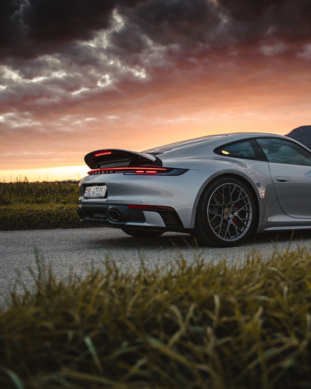 Porsche 911 Mobile Wallpapers - Top Free Porsche 911 Mobile Backgrounds ...