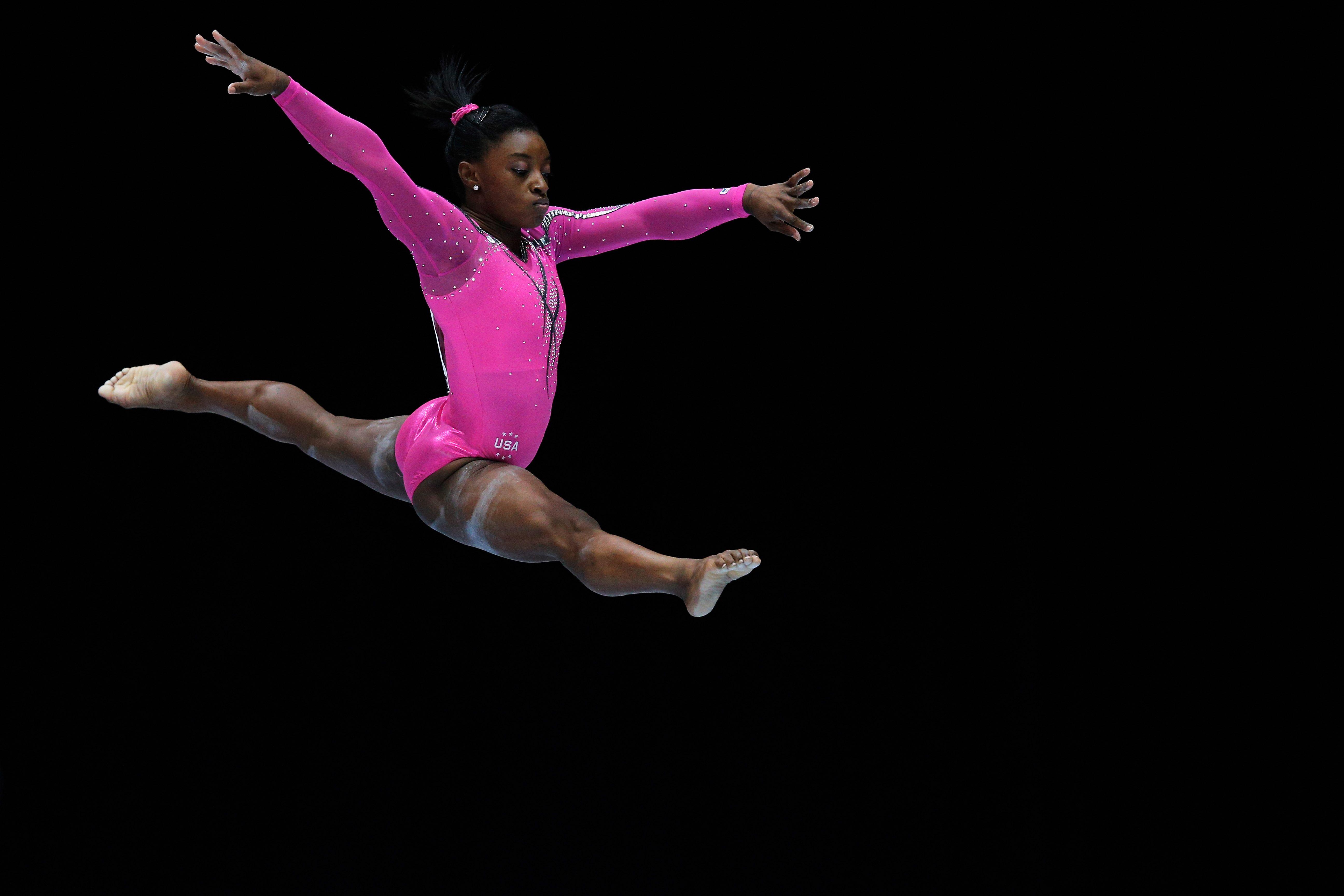 Simone Biles Wallpapers - Top Free Simone Biles Backgrounds ...