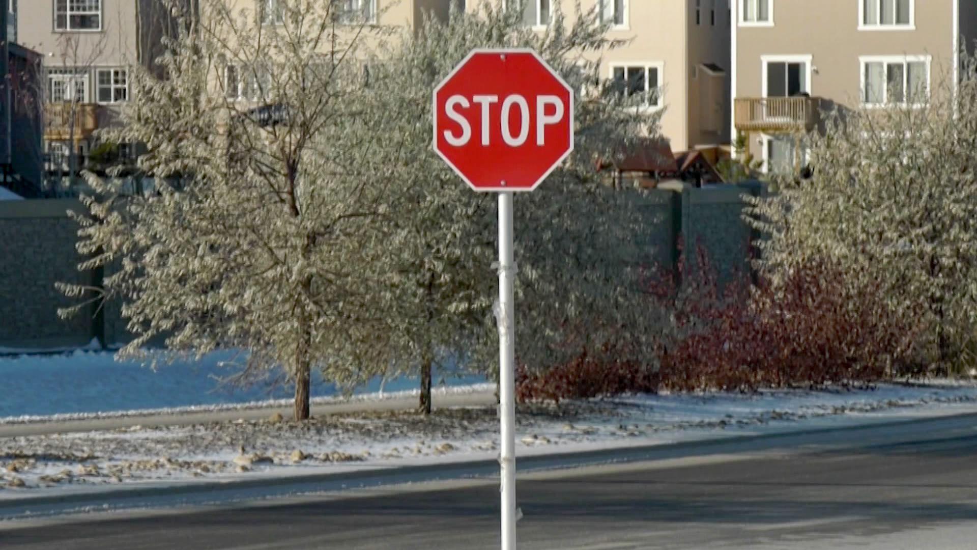 Stop Sign Wallpapers - Top Free Stop Sign Backgrounds - WallpaperAccess