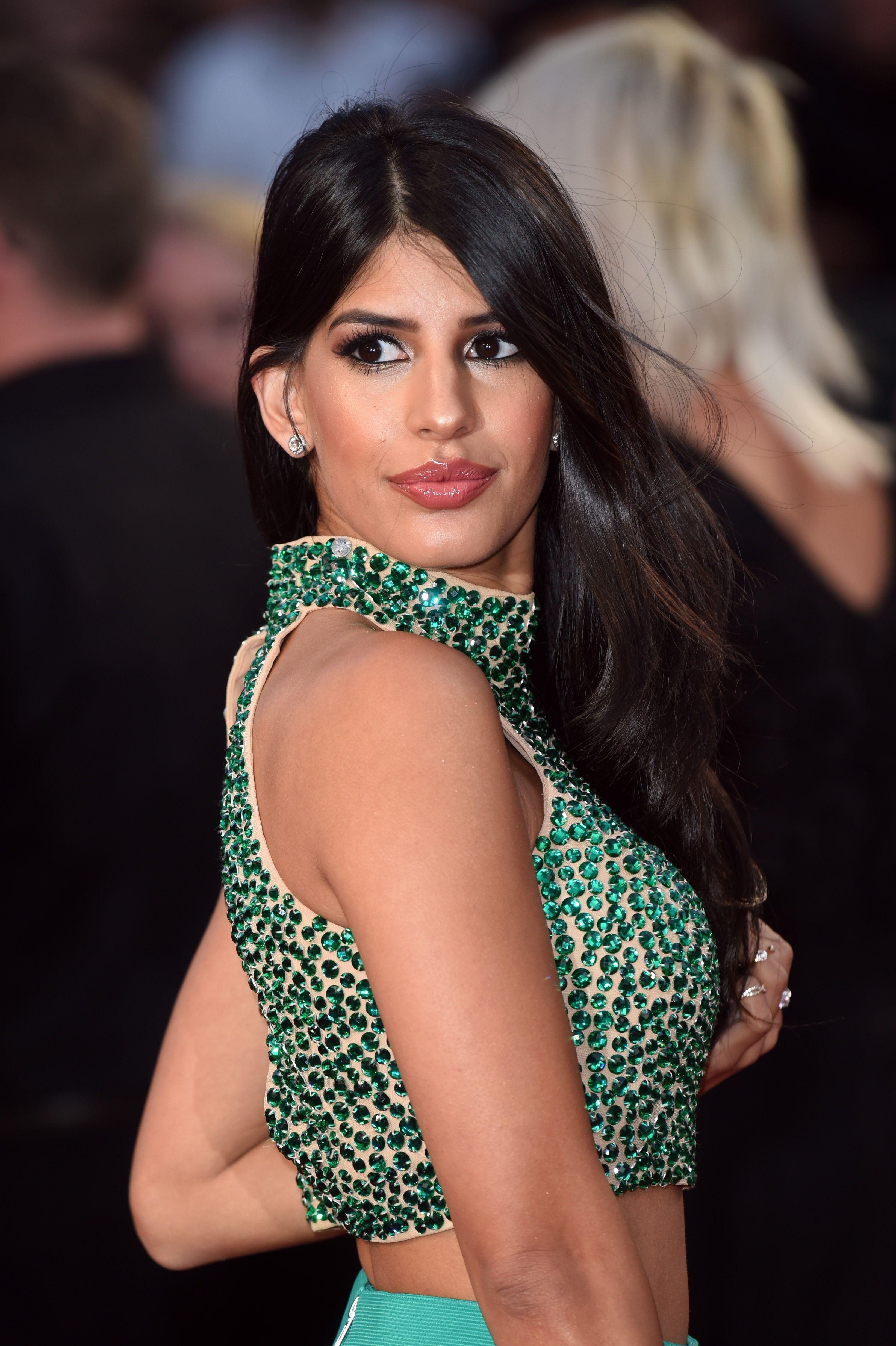 Jasmin Walia Wallpapers - Top Free Jasmin Walia Backgrounds ...