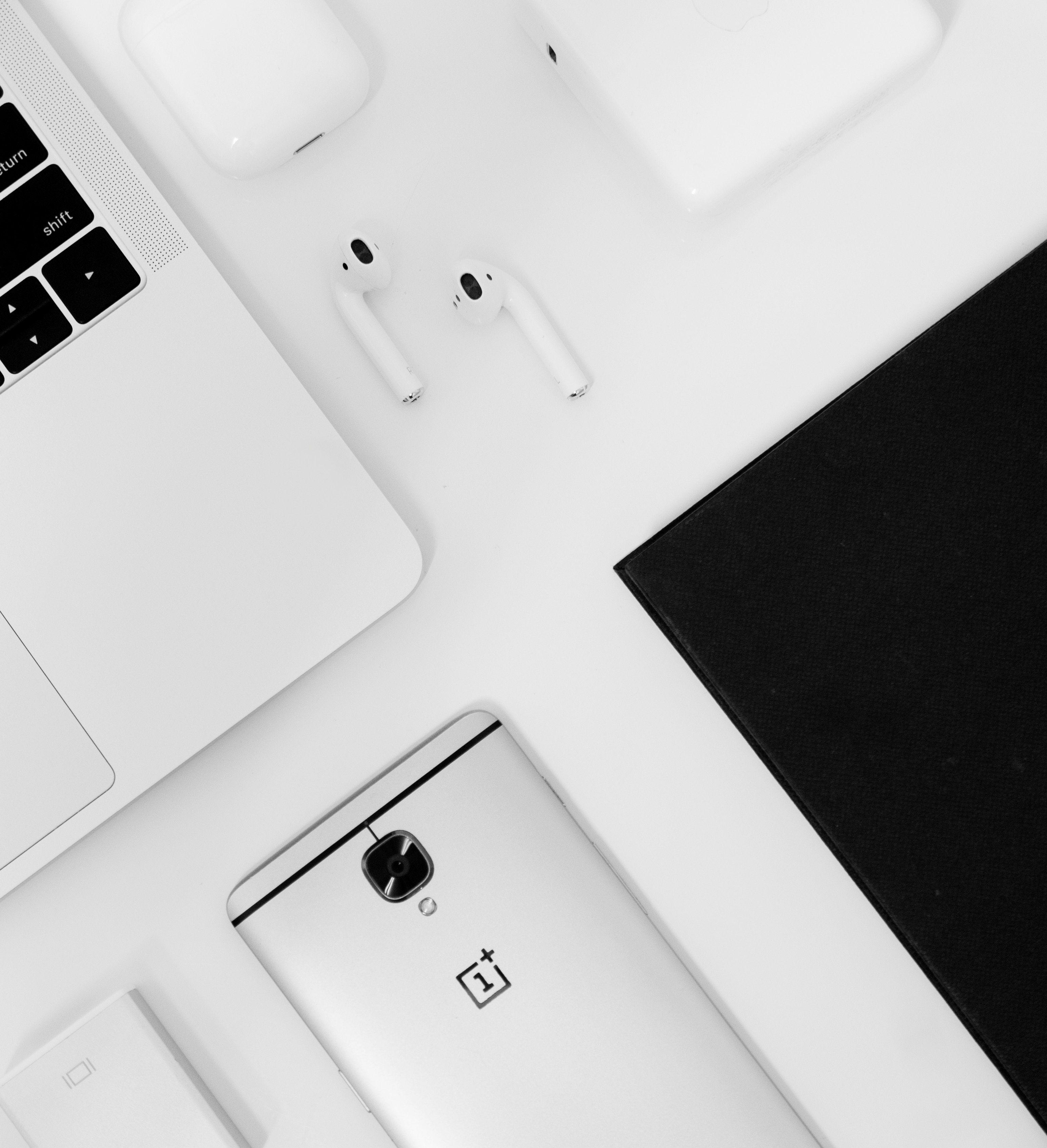 White Tech Wallpapers - Top Free White Tech Backgrounds - WallpaperAccess