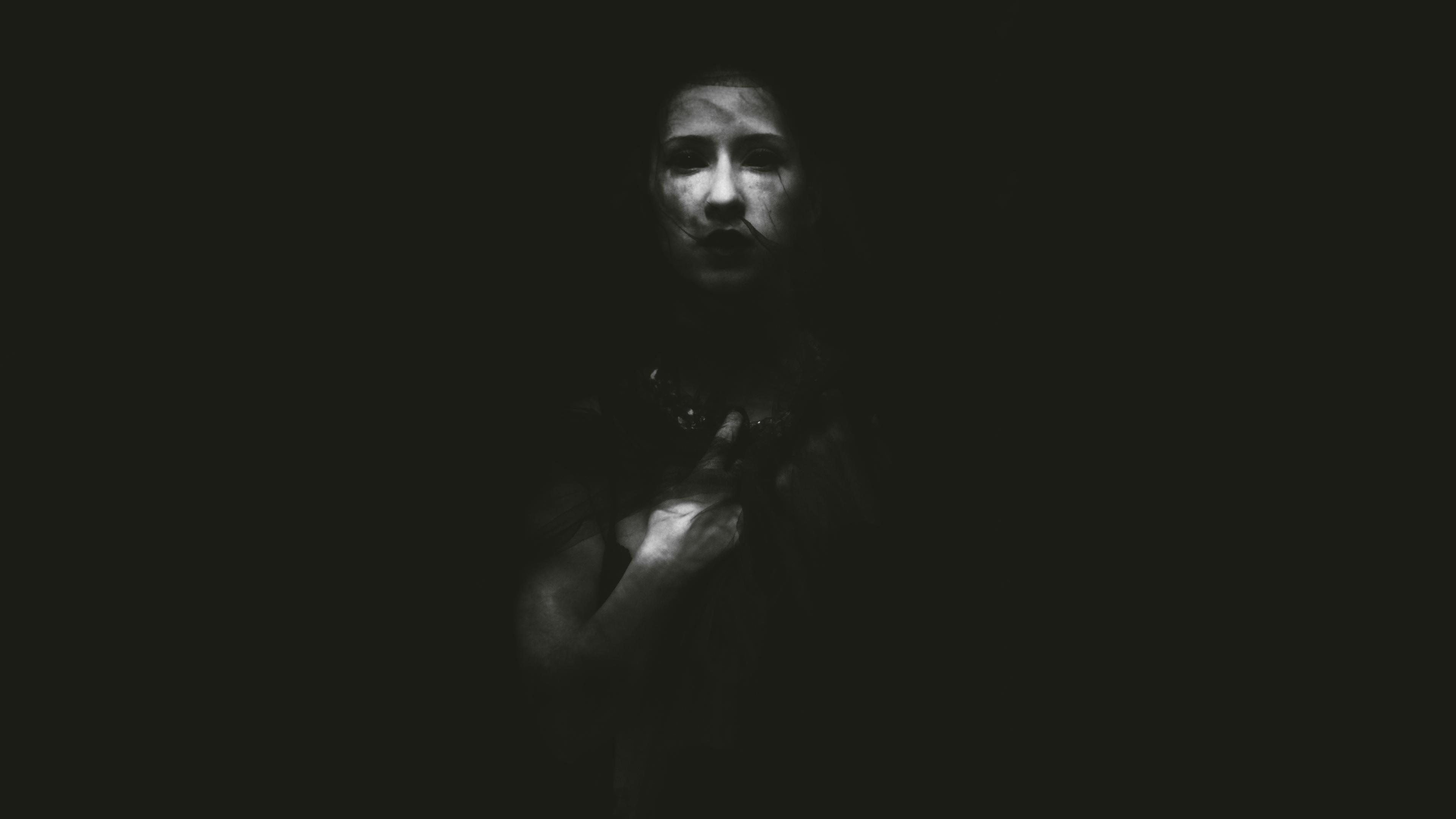 Scary Girl Wallpapers - Top Free Scary Girl Backgrounds - WallpaperAccess