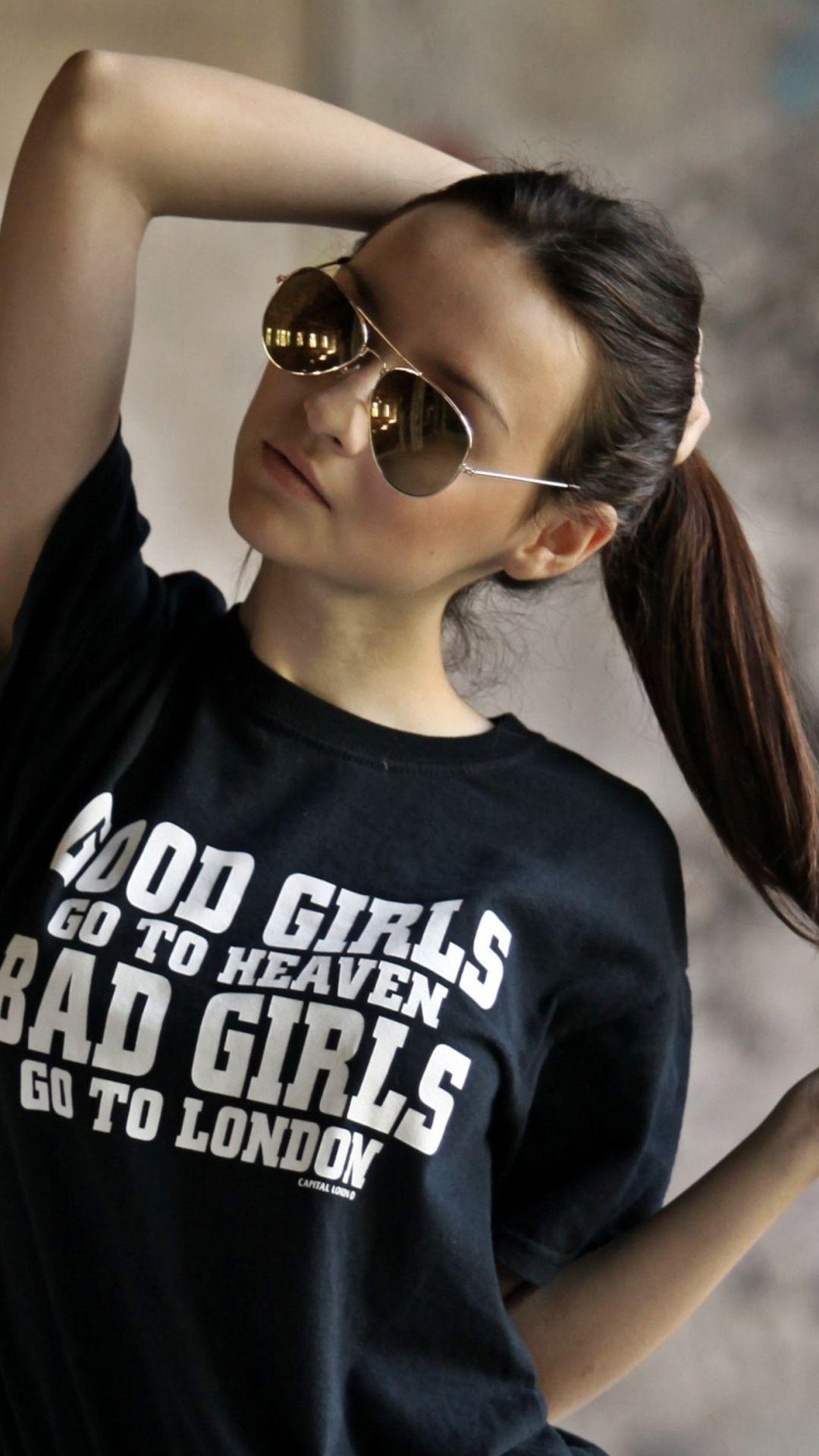 Bad Girl Wallpapers - Top Free Bad Girl Backgrounds - WallpaperAccess