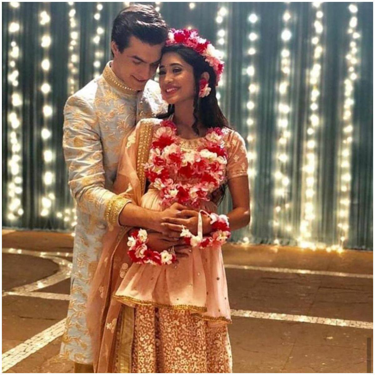 Kaira Wallpapers - Top Free Kaira Backgrounds - WallpaperAccess