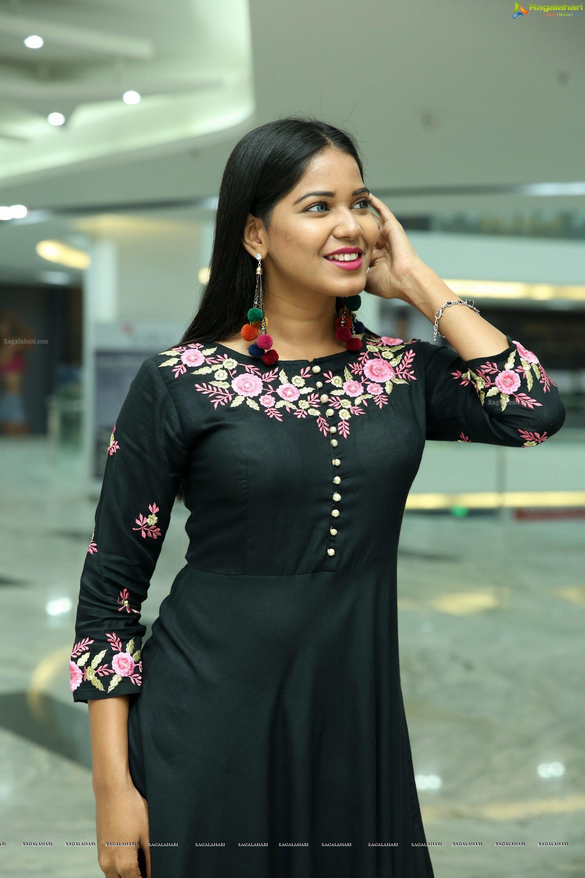 Kaira Wallpapers - Top Free Kaira Backgrounds - WallpaperAccess