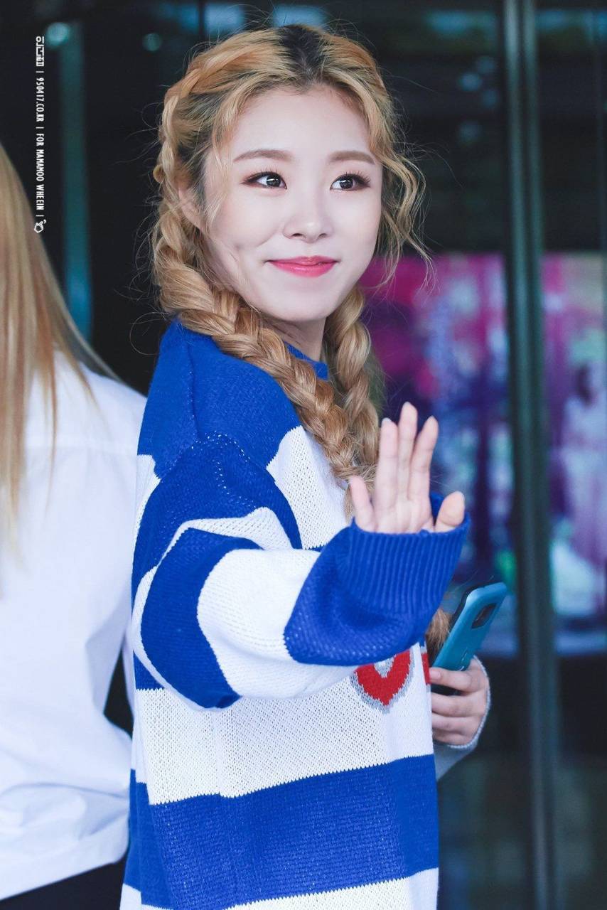 Wheein Wallpapers - Top Free Wheein Backgrounds - WallpaperAccess