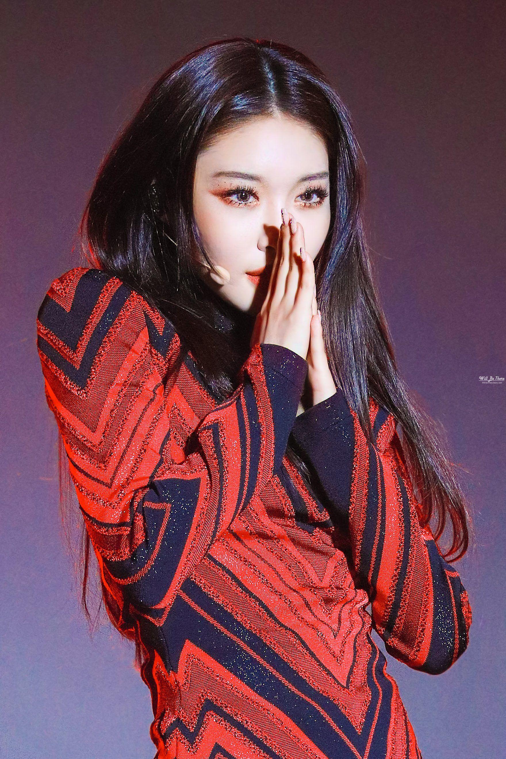 Chungha Wallpapers - Top Free Chungha Backgrounds - WallpaperAccess