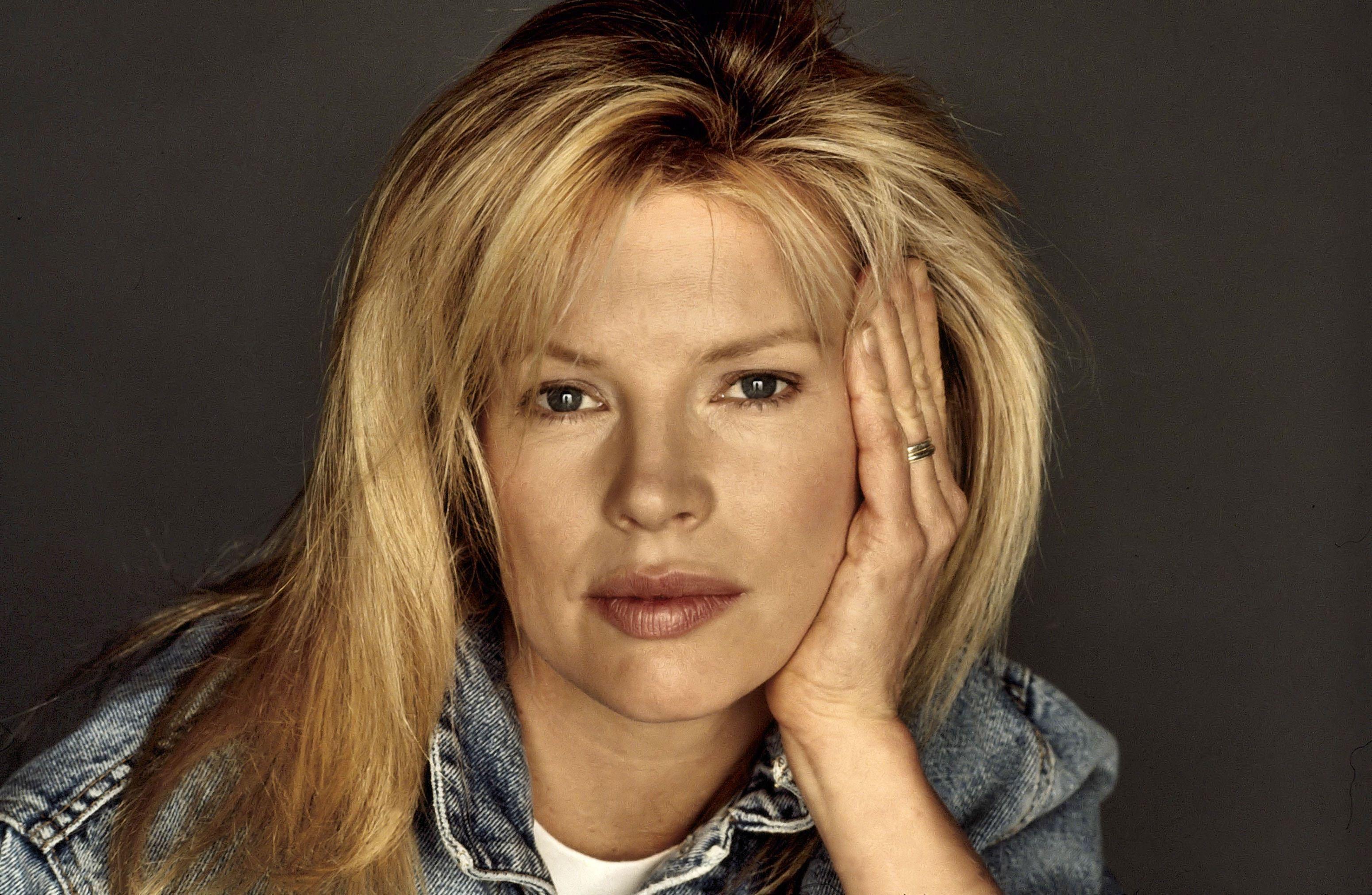 Kim Basinger Wallpapers - Top Free Kim Basinger Backgrounds ...