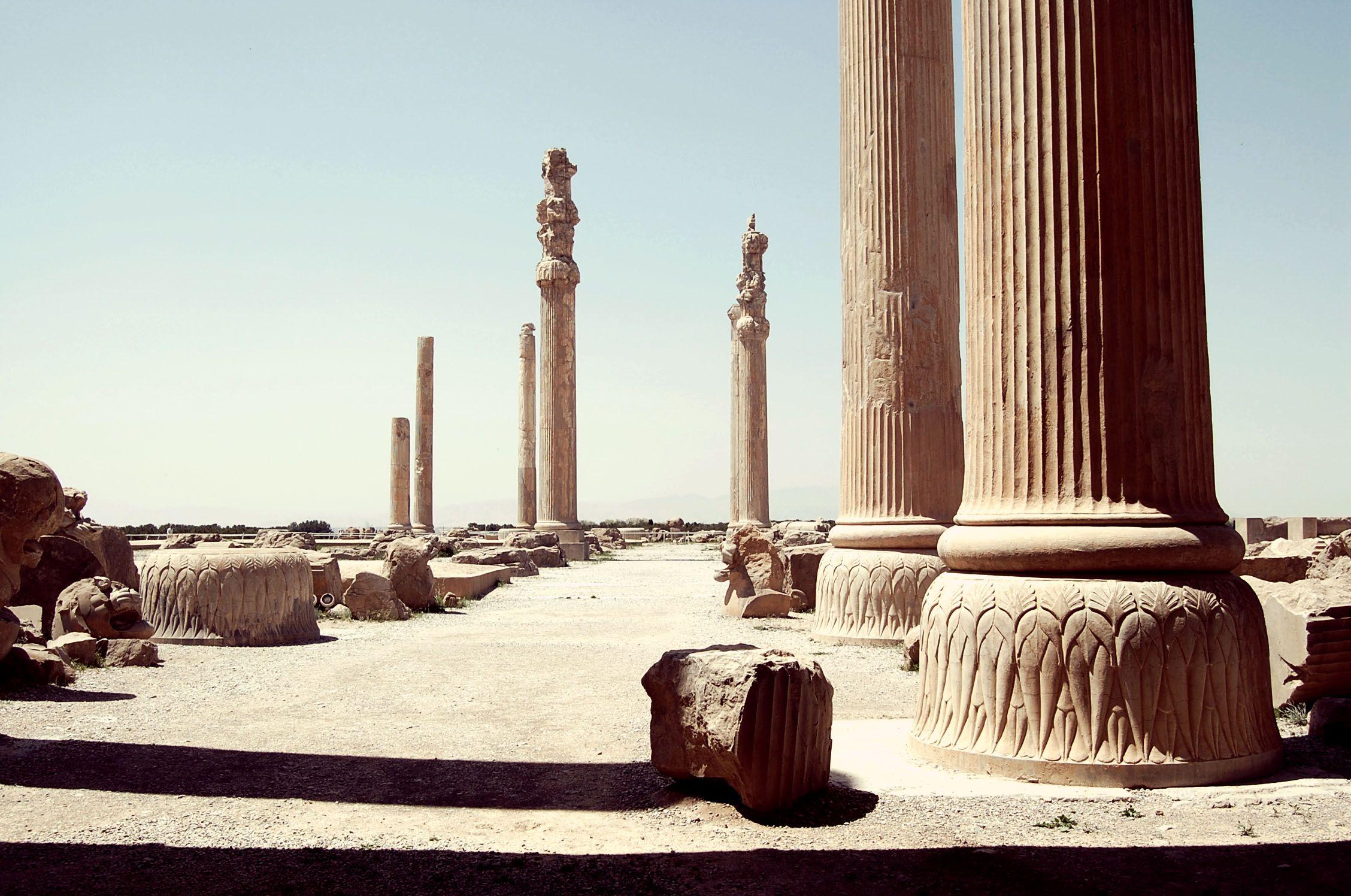 Persepolis Wallpapers - Top Free Persepolis Backgrounds - WallpaperAccess