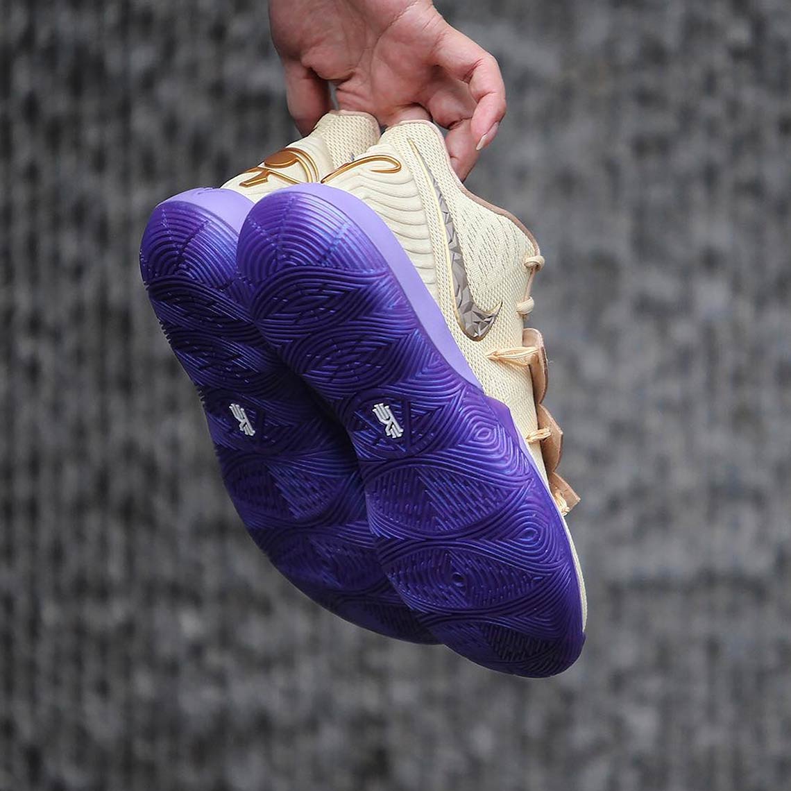 Kyrie 5 Wallpapers - Top Free Kyrie 5 Backgrounds - WallpaperAccess