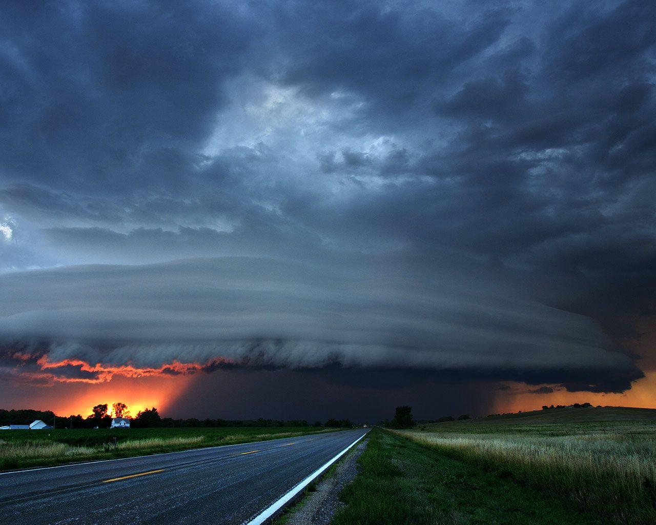 Road Rain Wallpapers - Top Free Road Rain Backgrounds - WallpaperAccess
