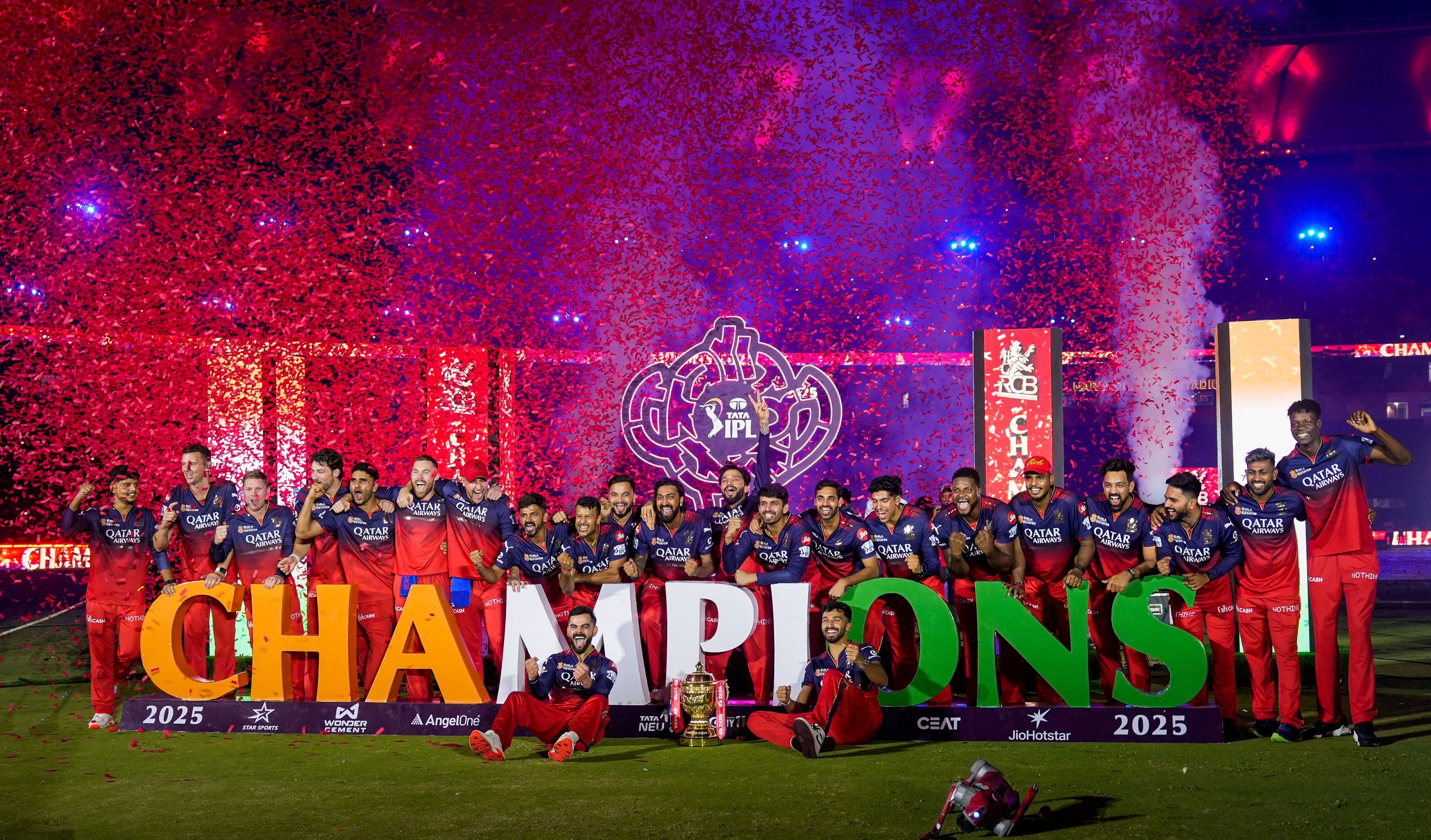 RCB Trophy Wallpapers - Top Free RCB Trophy Backgrounds - WallpaperAccess