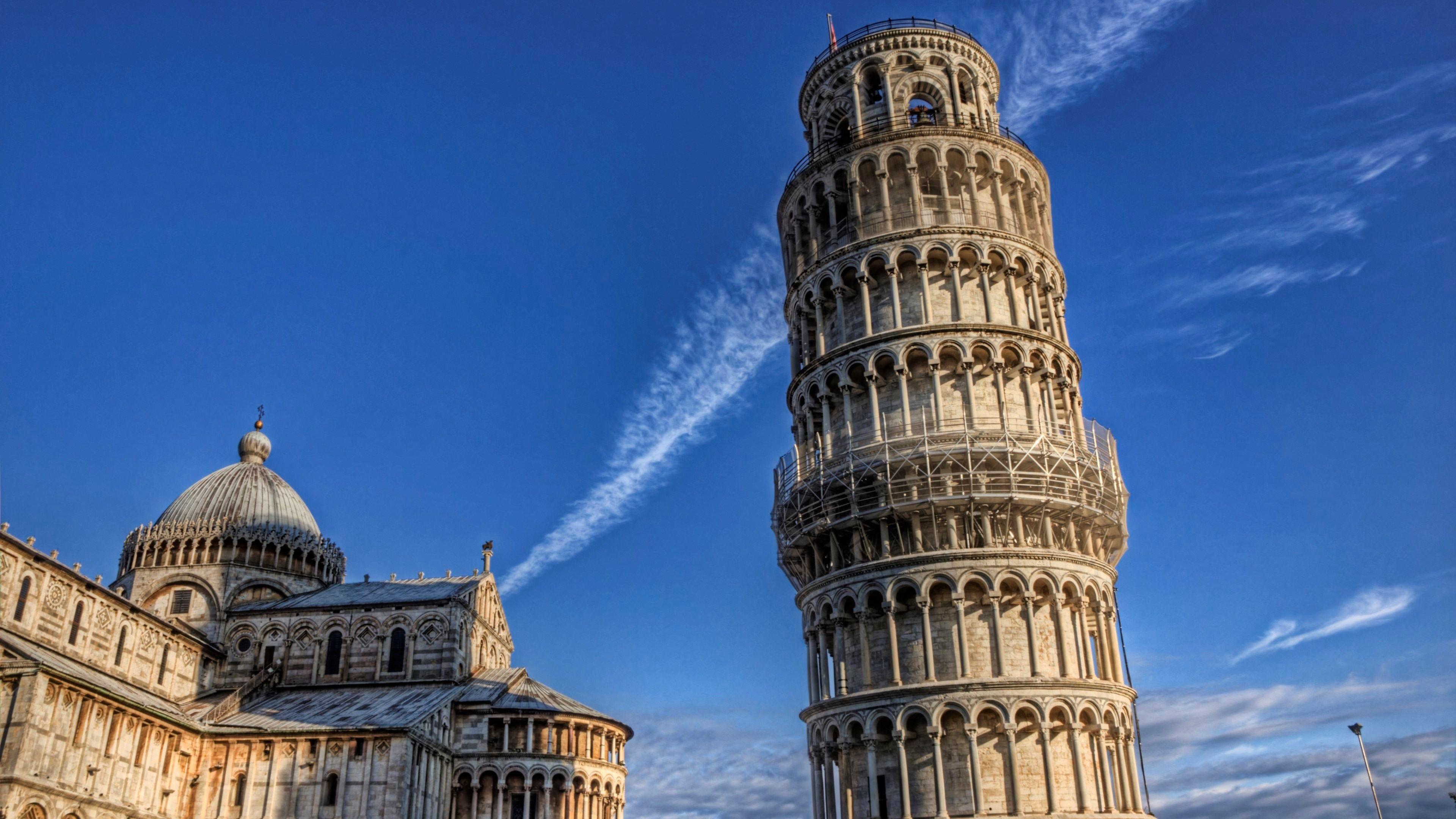 Leaning Tower of Pisa at Night Wallpapers - Top Free Leaning Tower of ...