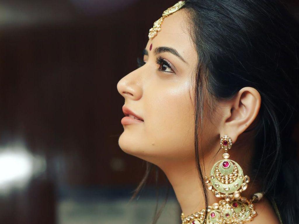 Ashika Ranganath Wallpapers - Top Free Ashika Ranganath Backgrounds ...