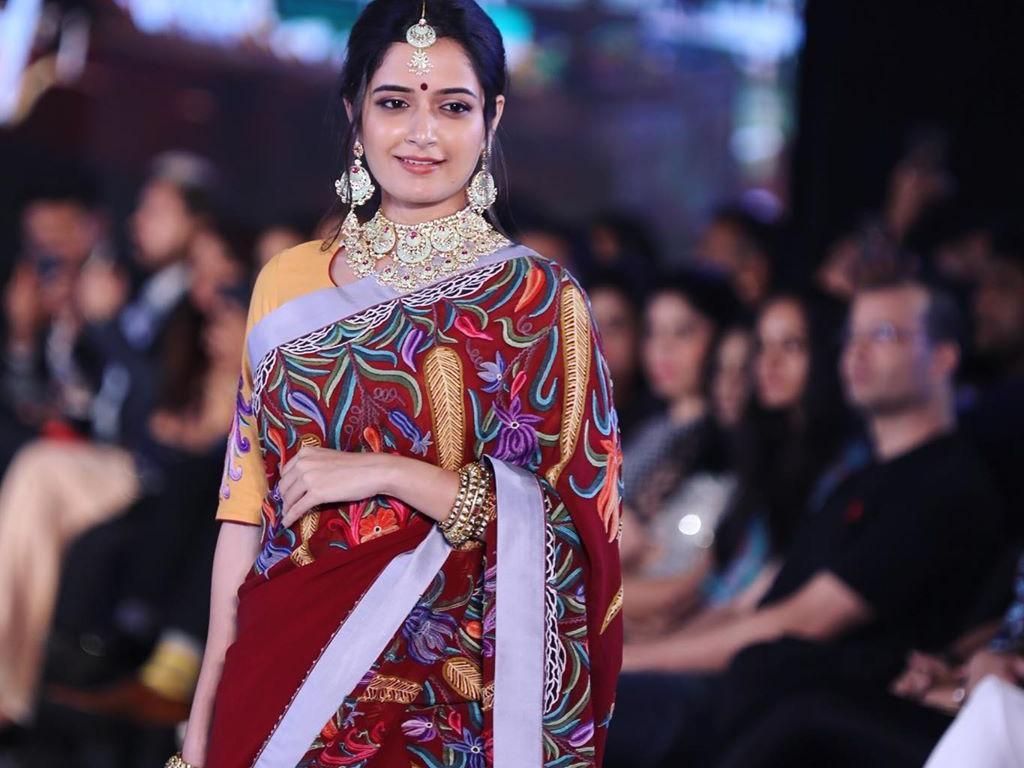 Ashika Ranganath Wallpapers - Top Free Ashika Ranganath Backgrounds ...