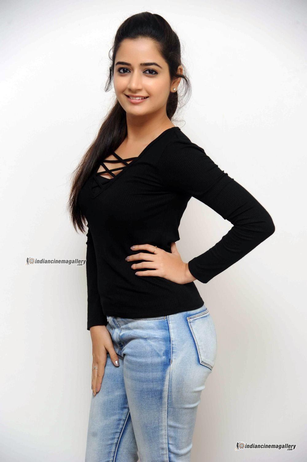 Ashika Ranganath Wallpapers - Top Free Ashika Ranganath Backgrounds ...