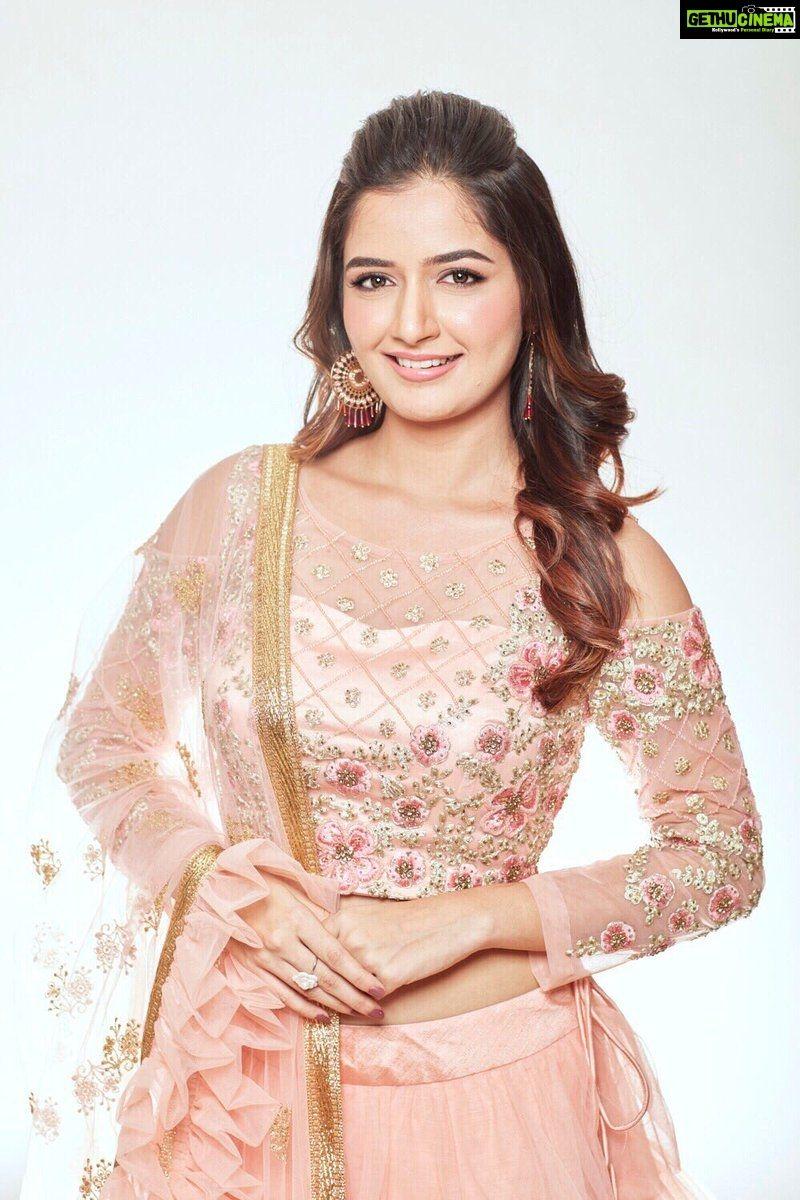 Ashika Ranganath Wallpapers - Top Free Ashika Ranganath Backgrounds ...