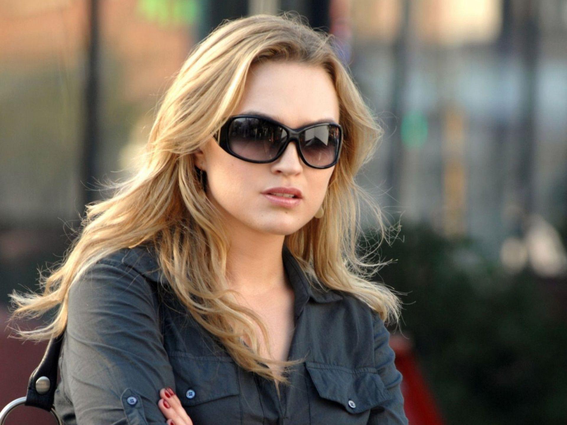 Sophia Myles Wallpapers - Top Free Sophia Myles Backgrounds ...