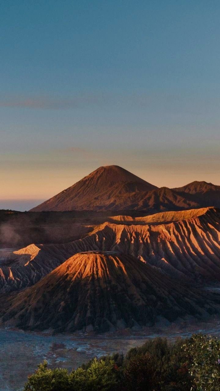 Pemandangan Gunung Wallpapers - Top Free Pemandangan Gunung Backgrounds ...