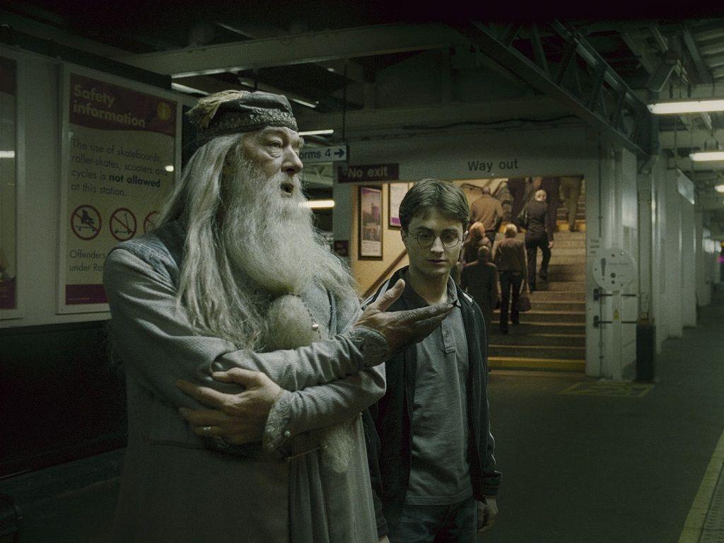 Professor Albus Dumbledore Wallpapers - Top Free Professor Albus ...