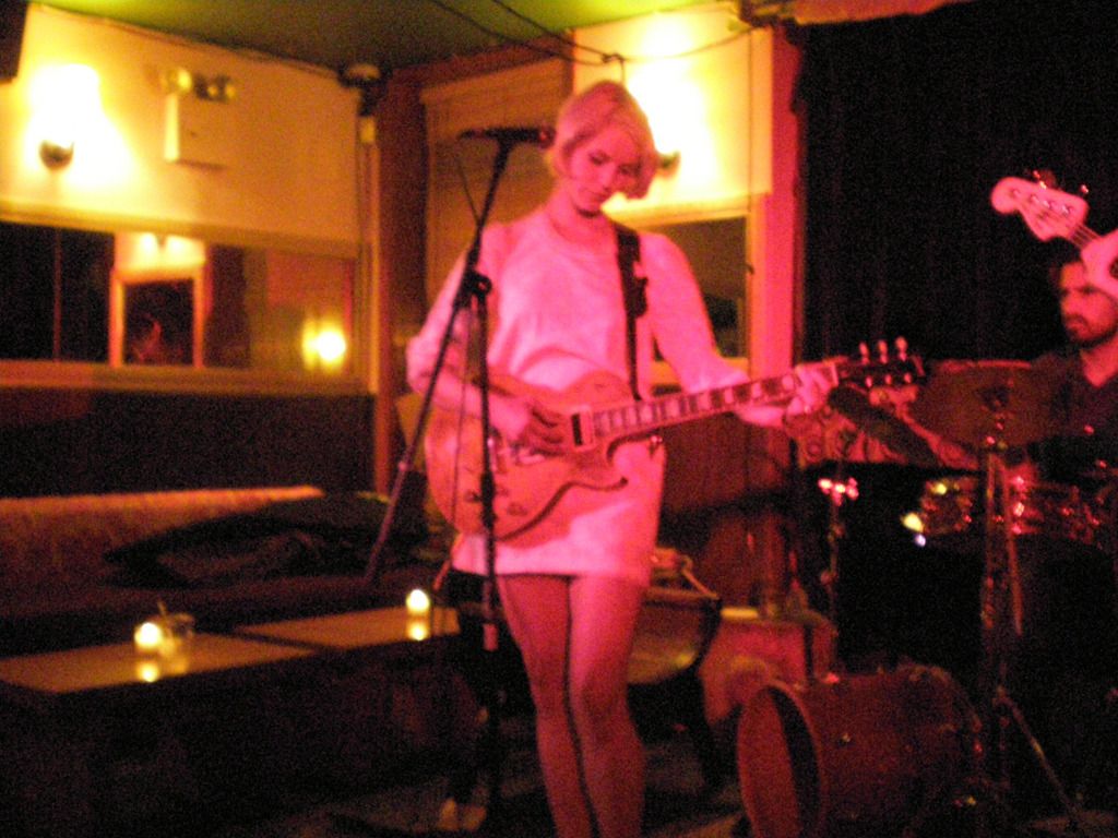 Lizzy Grant Wallpapers - Top Free Lizzy Grant Backgrounds - WallpaperAccess