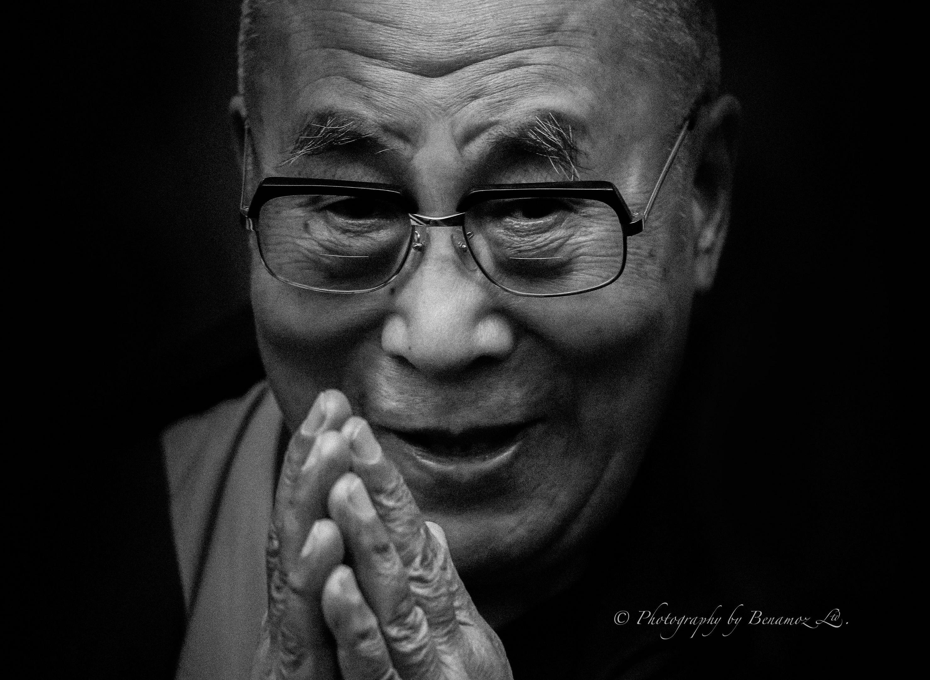 Dalai Lama Wallpapers - Top Free Dalai Lama Backgrounds - WallpaperAccess